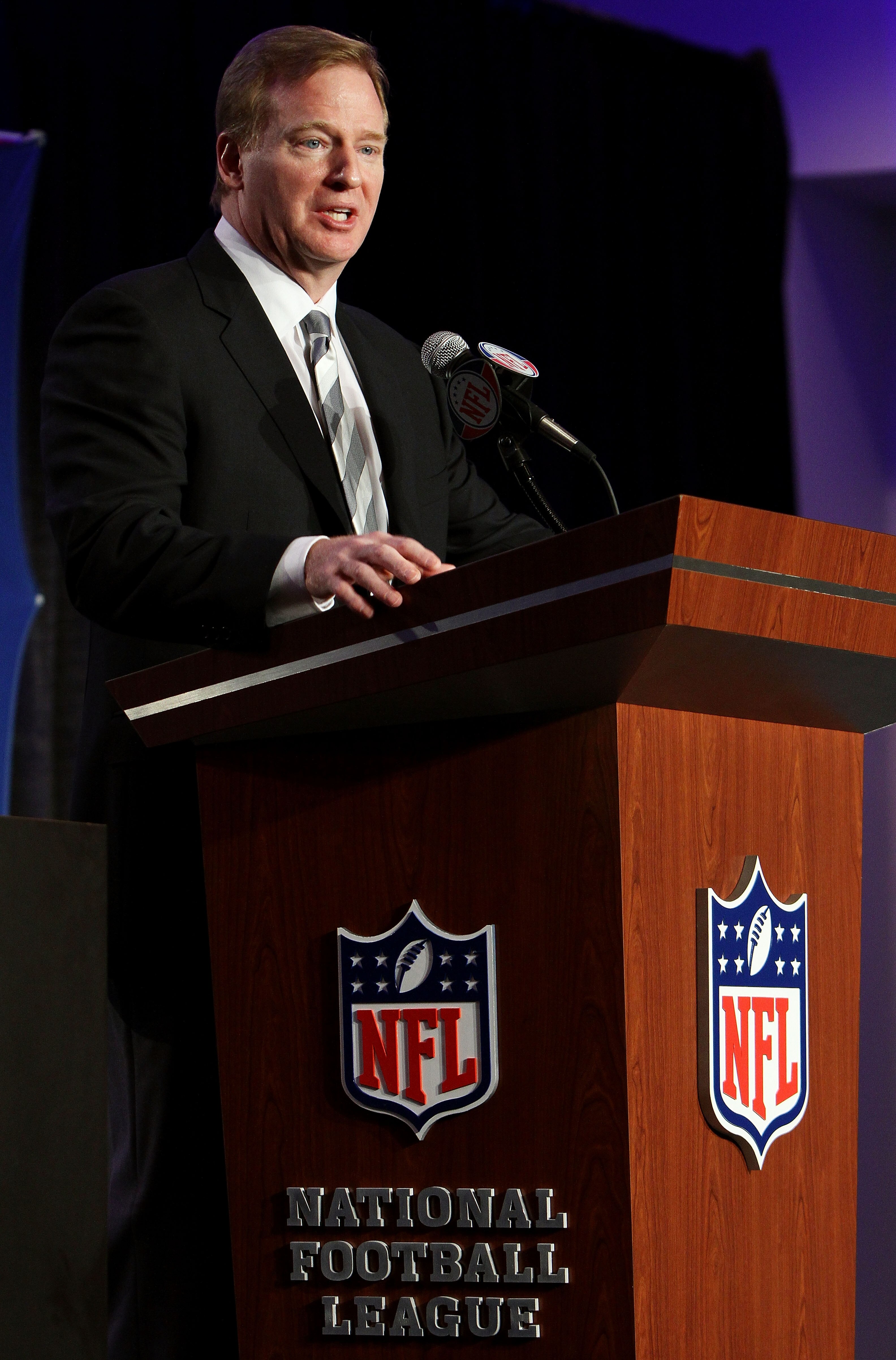 2010 NFL Mock Draft: First Round Picks