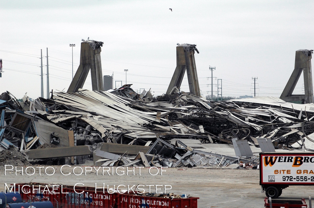 Bleacher Report's Exclusive Coverage of the Texas Stadium Implosion