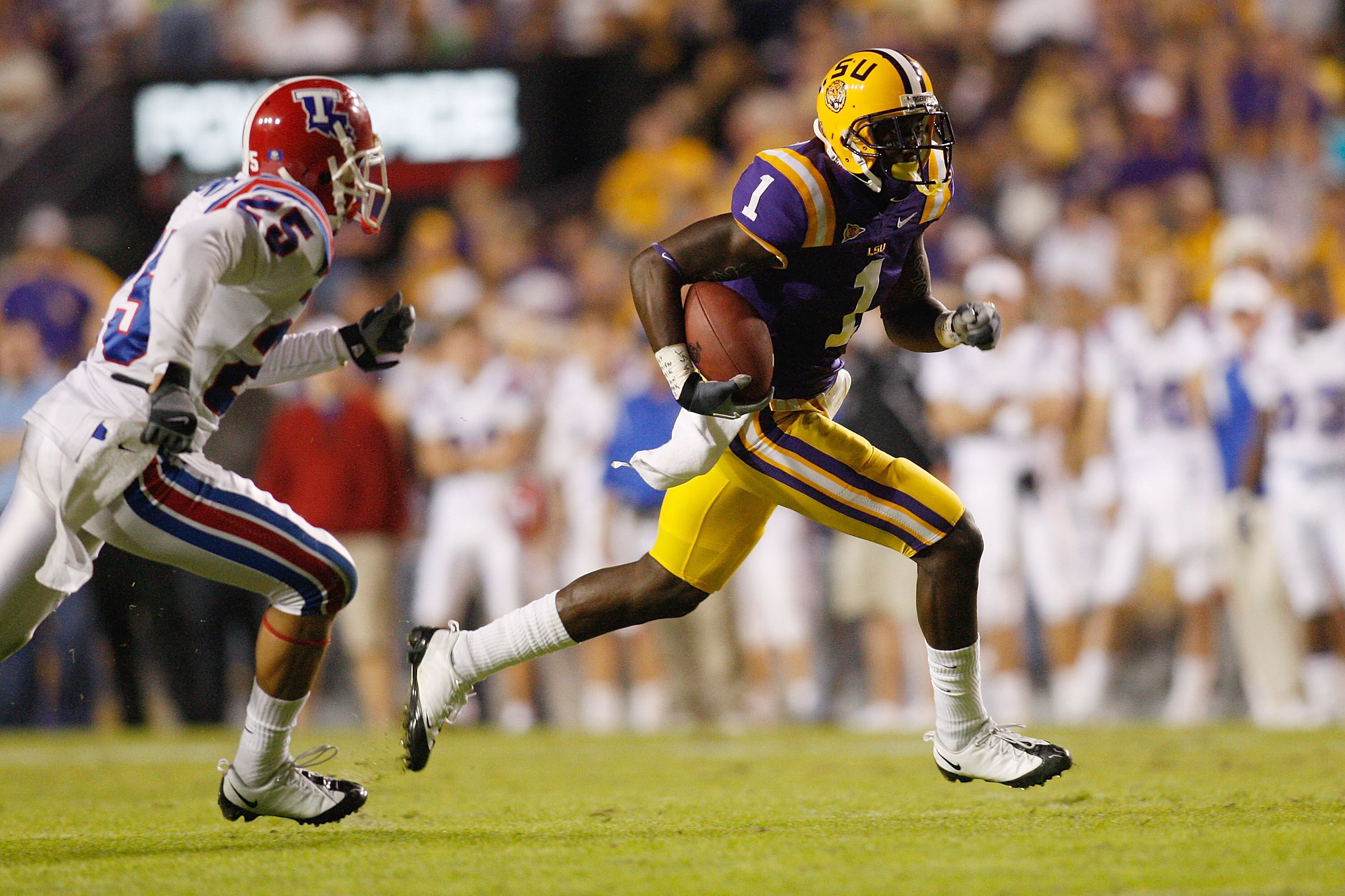 Breakout Bound? 32 NFL Rookies Who May Make An Impact in 2010