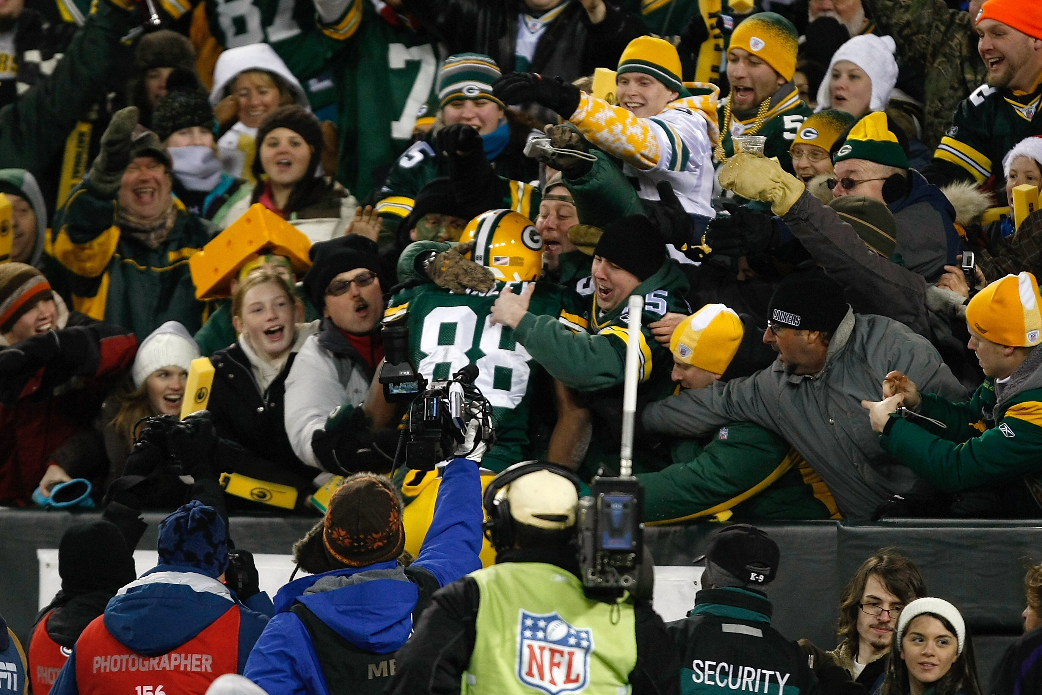 The 10 Most Innovative Touchdown Celebrations in NFL History | News ...
