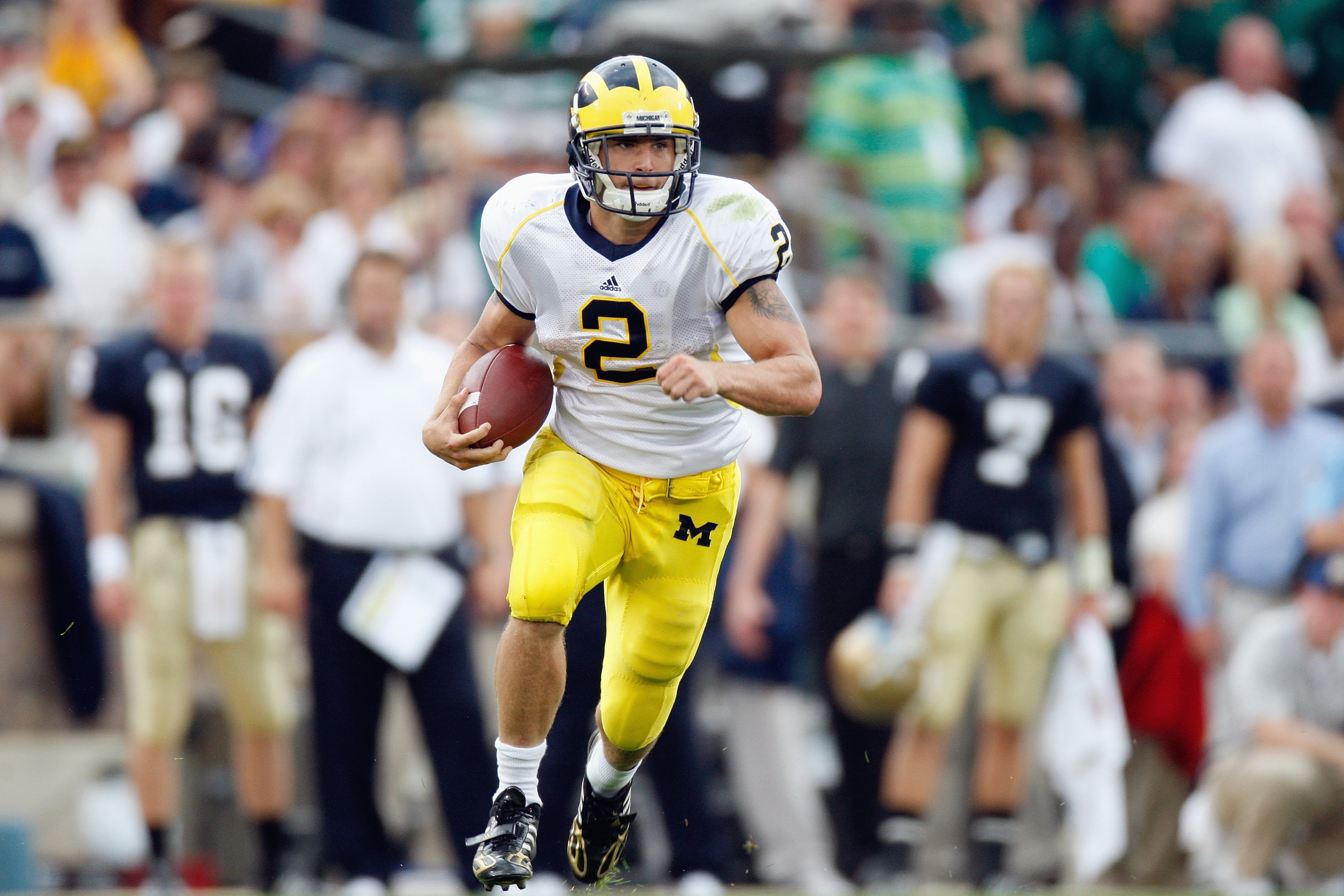The Top 20 College Football Transfer Players To Watch in 2010