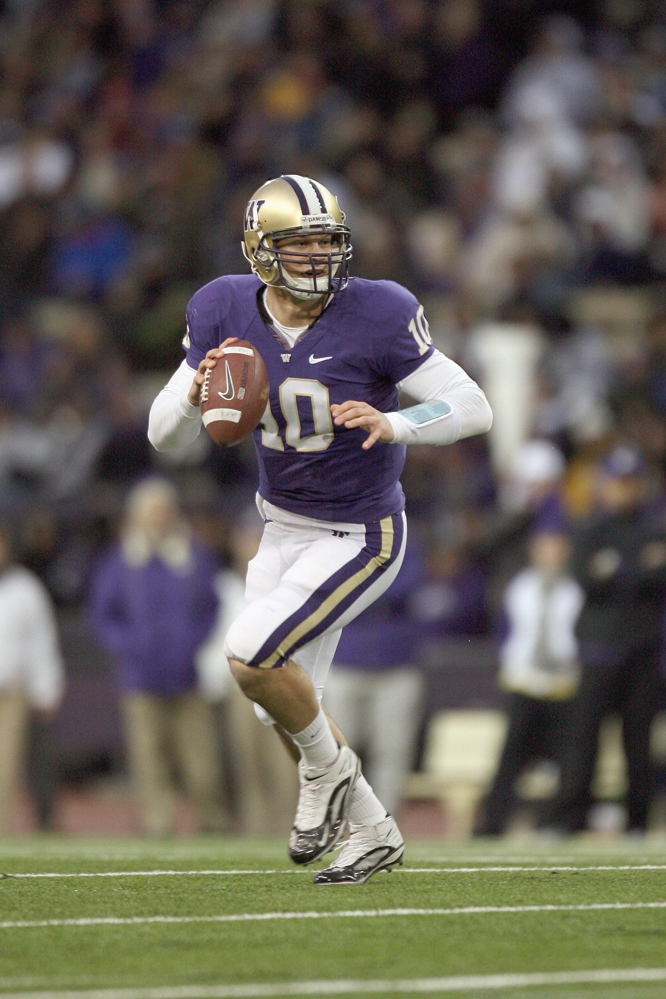 2010 College Football Preseason Rankings: The Top 10 Best Deep-Ball Arms