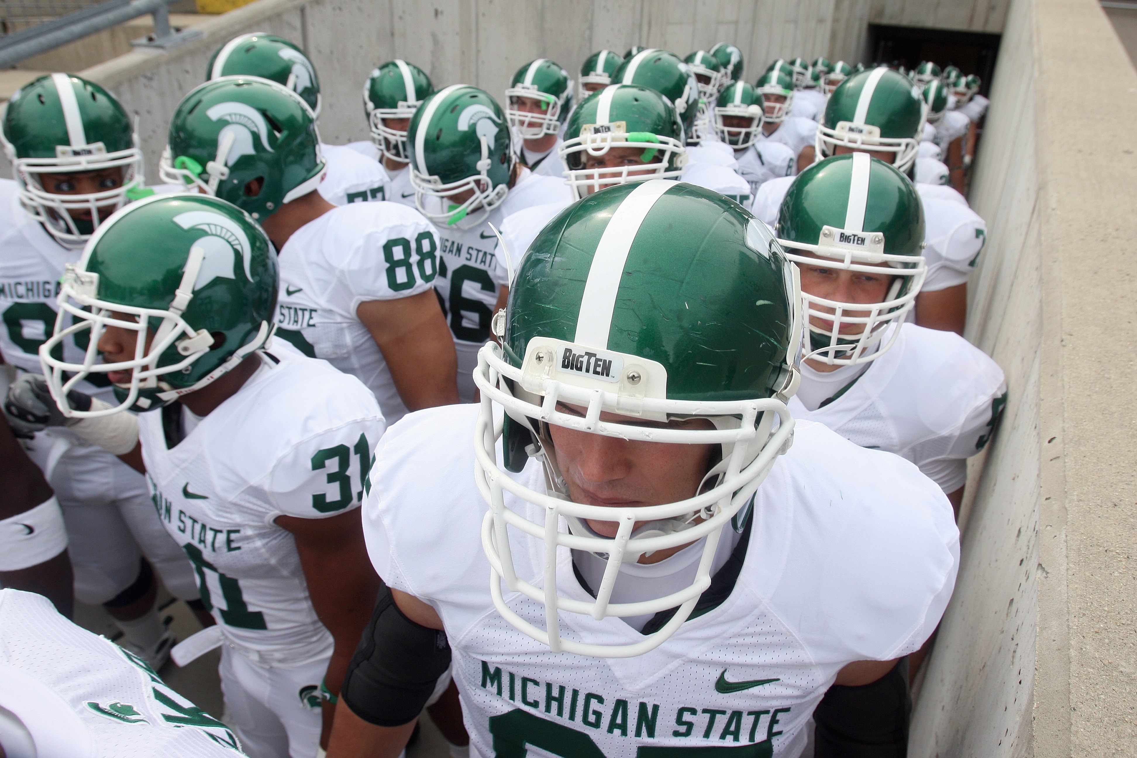 College Football Recruiting: RB Justice Hayes Commits To Notre Dame ...