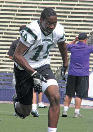 College Football Recruiting: RB Justice Hayes Commits To Notre Dame ...