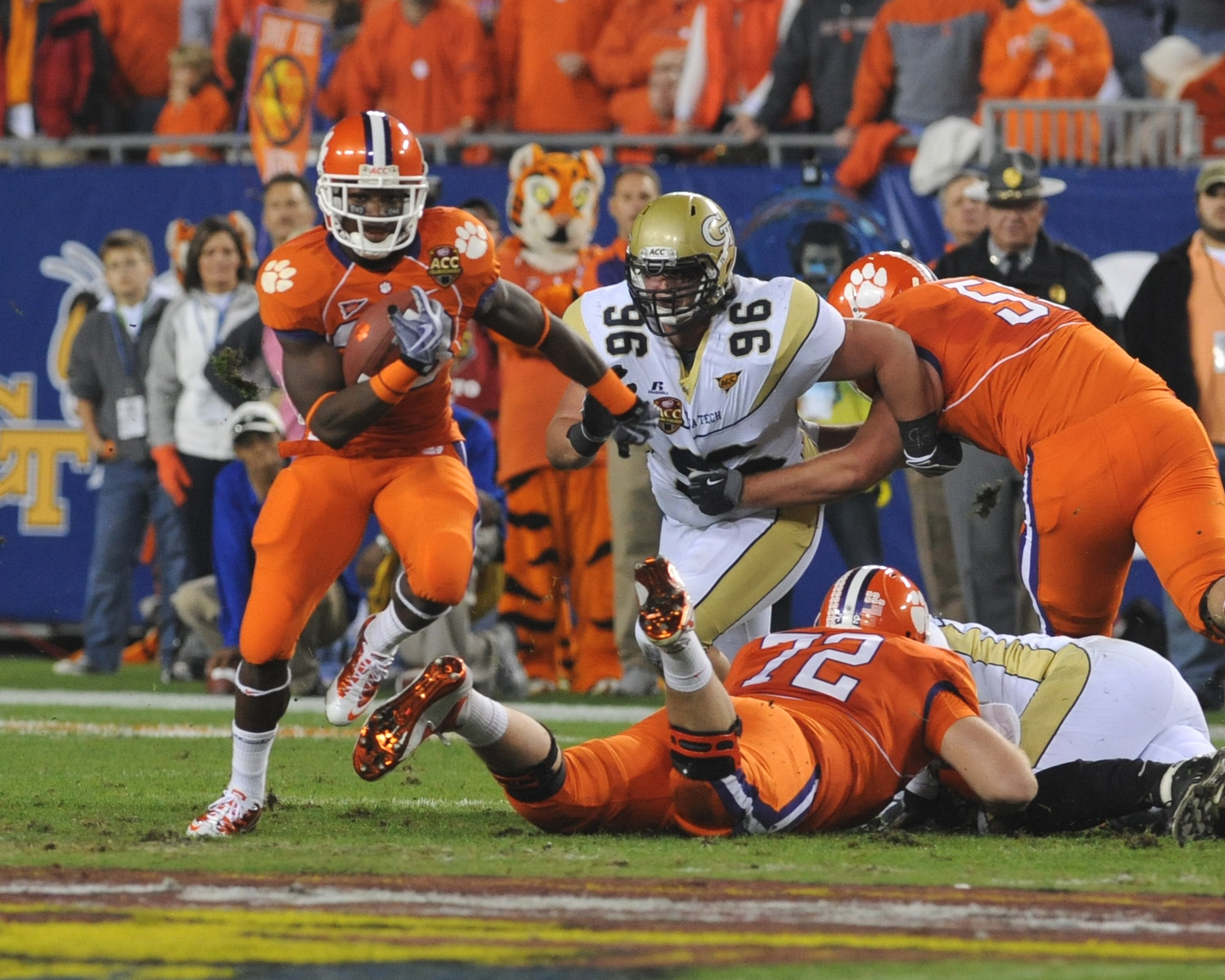 College Football Recruiting: Tony Steward Weighing Clemson and FSU