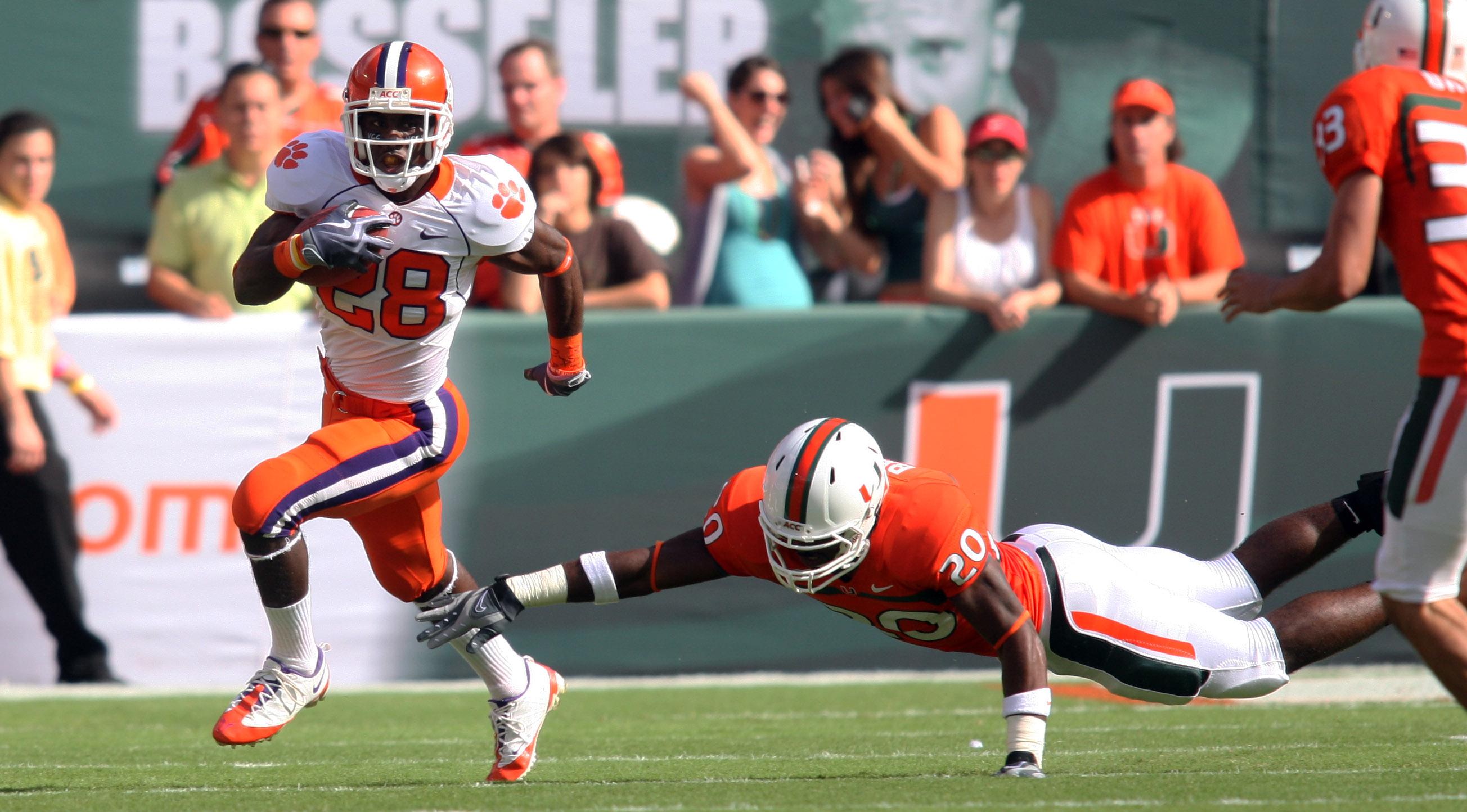 NFL Power Rankings 2010: Top 10 Rookies Who Will Earn Their Paychecks