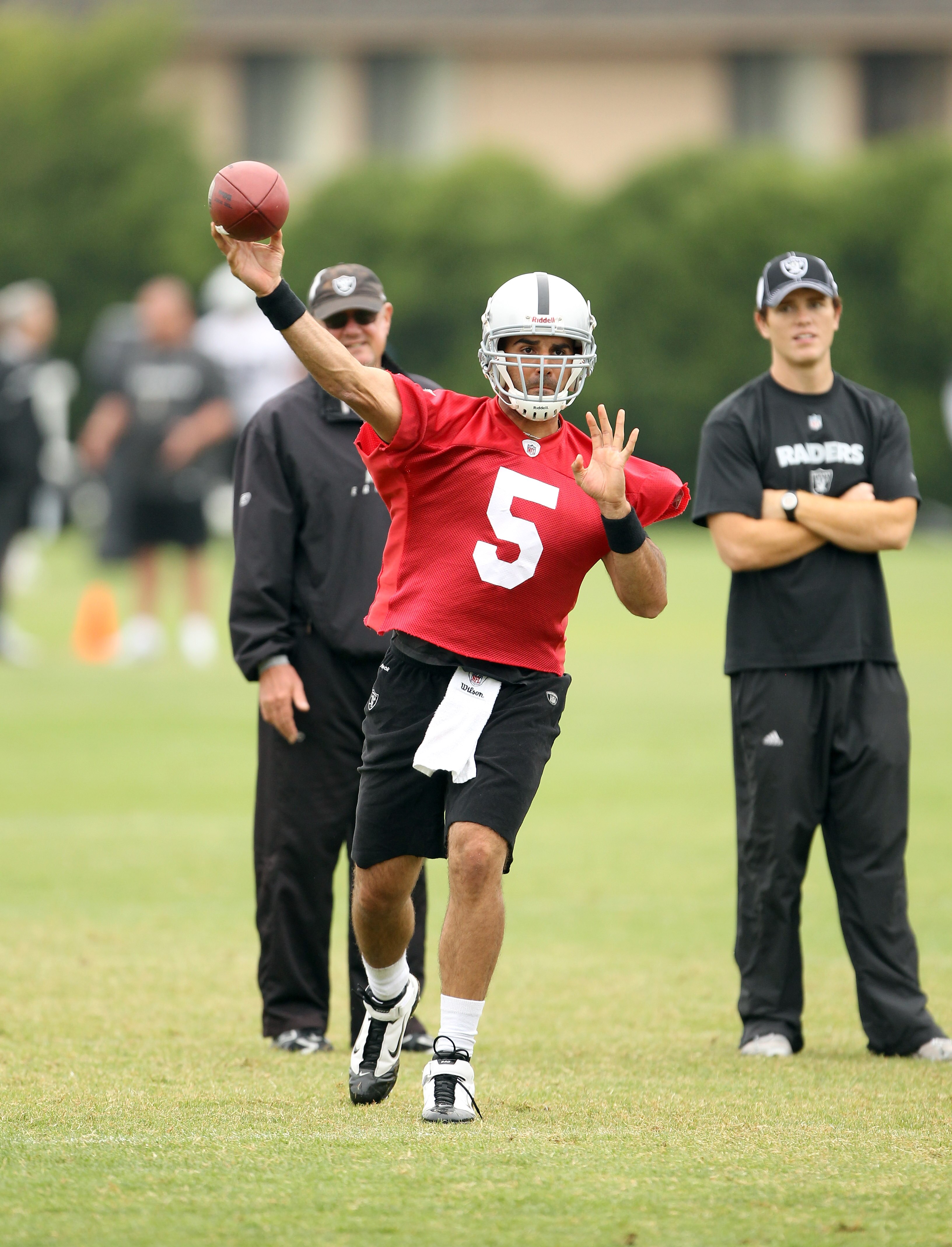 NFL Preseason: Five Keys To The Oakland Raiders' First Game