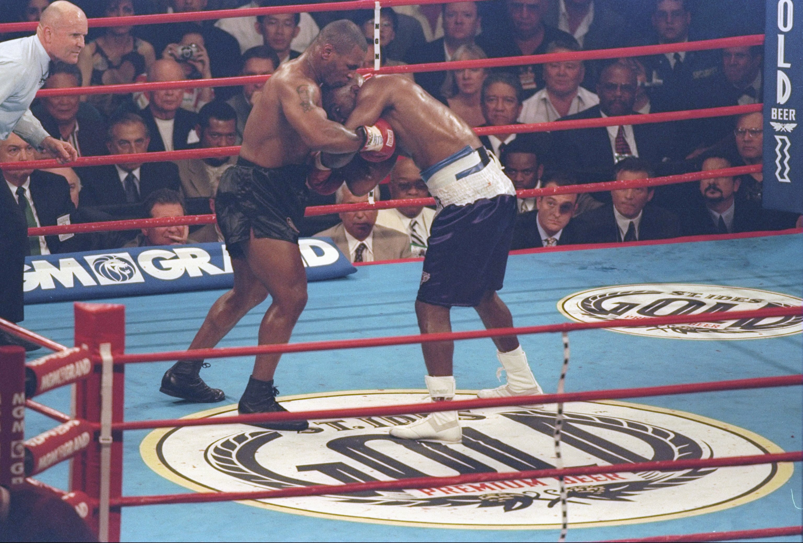 20 Most Awkward Sports Plays of All-Time