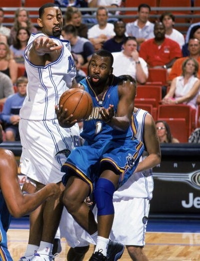 Power Rankings: The 10 Greatest Hornets to Wear the Teal and Purple