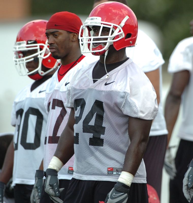 Ten NCAA Running Backs That Can't Be Lost to Injury