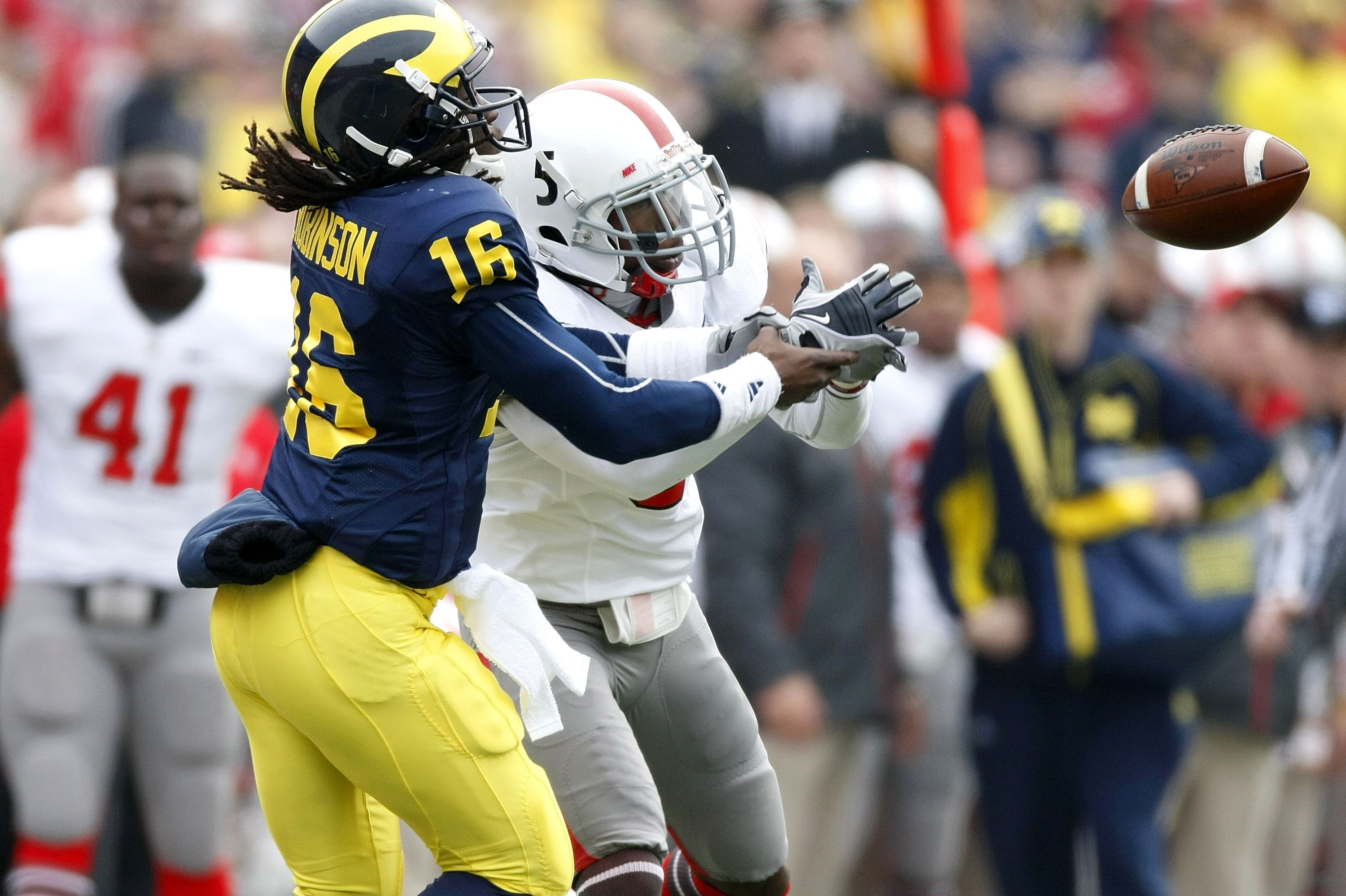 Big Ten Football: How Many Bowl-Eligible Teams Will League Have In 2010?