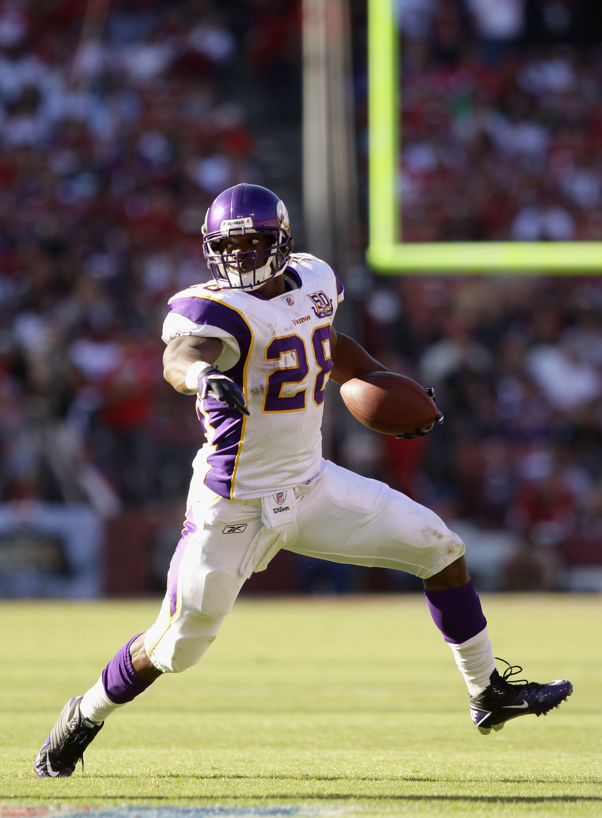 NFL 2010 Preview: Top 10 Offensive Players