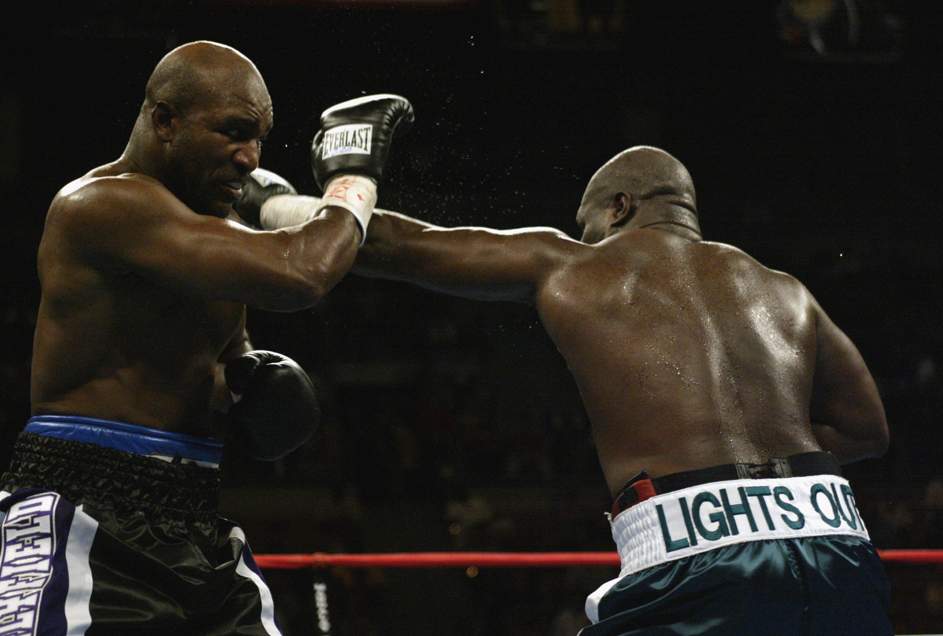 UFC 118: Does James Toney Loss Mean End To Boxer MMA Crossovers?