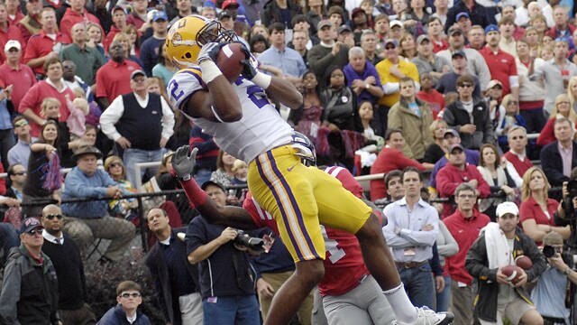 Recruiting U: The Top 10 College Football Wide Receiver Recruiters