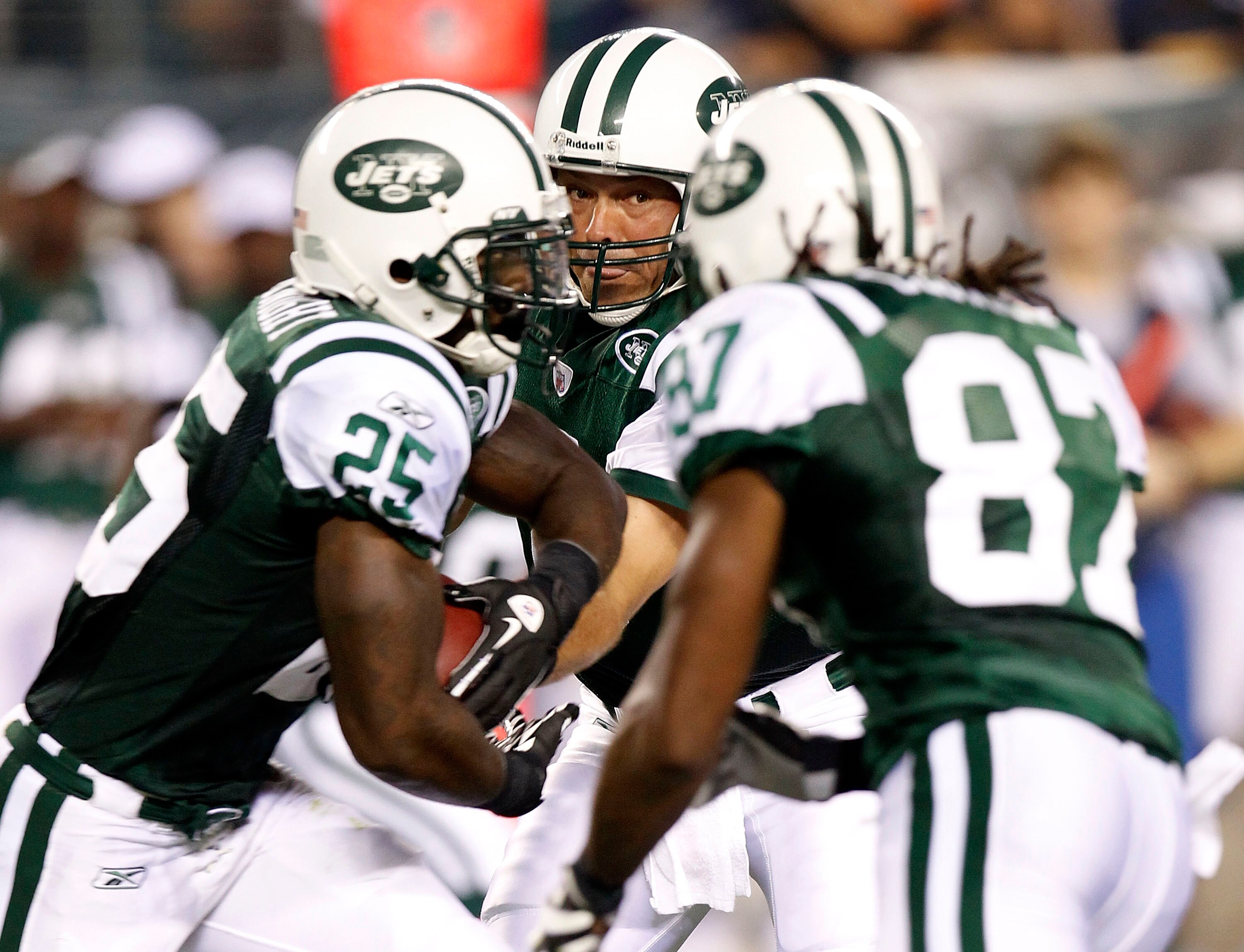 2010 NFL Preseason: New York Jets Defeat Philadelphia Eagles In Finale