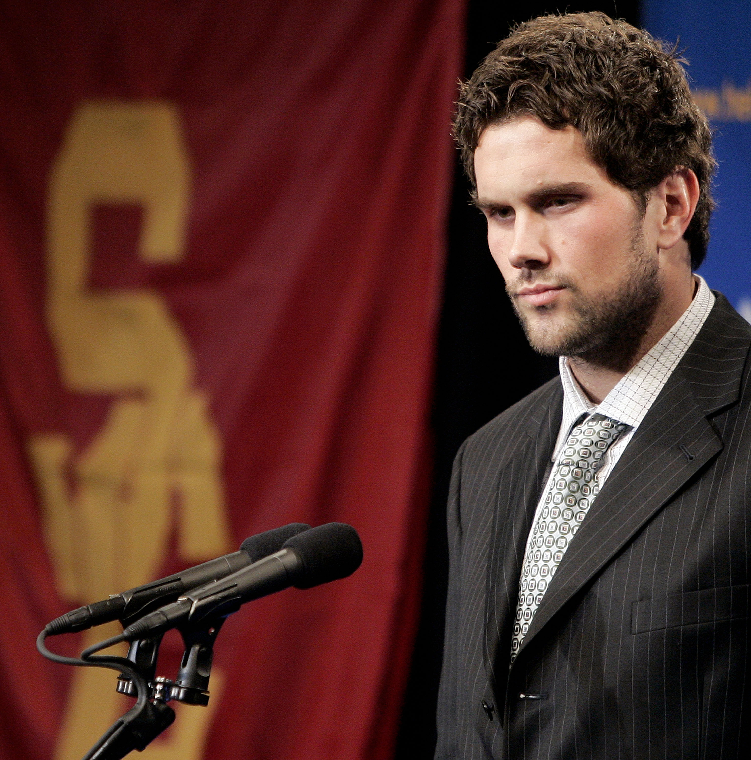 Matt Leinart: 10 Reasons He’s Still a NFL Starter After Cardinals Cut