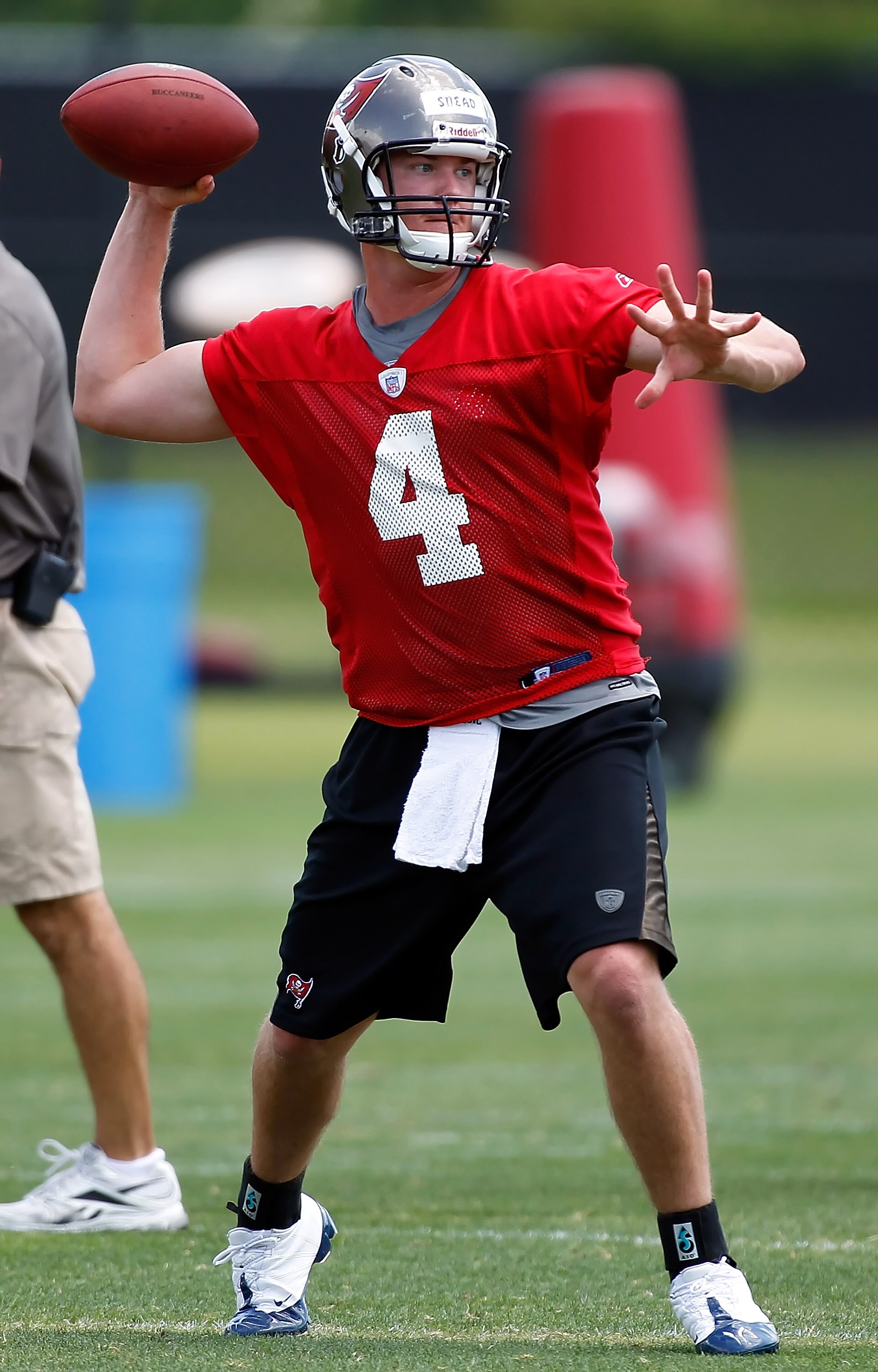 NFL Cuts: Taking a Look at All 32 Team Cuts From This Weekend