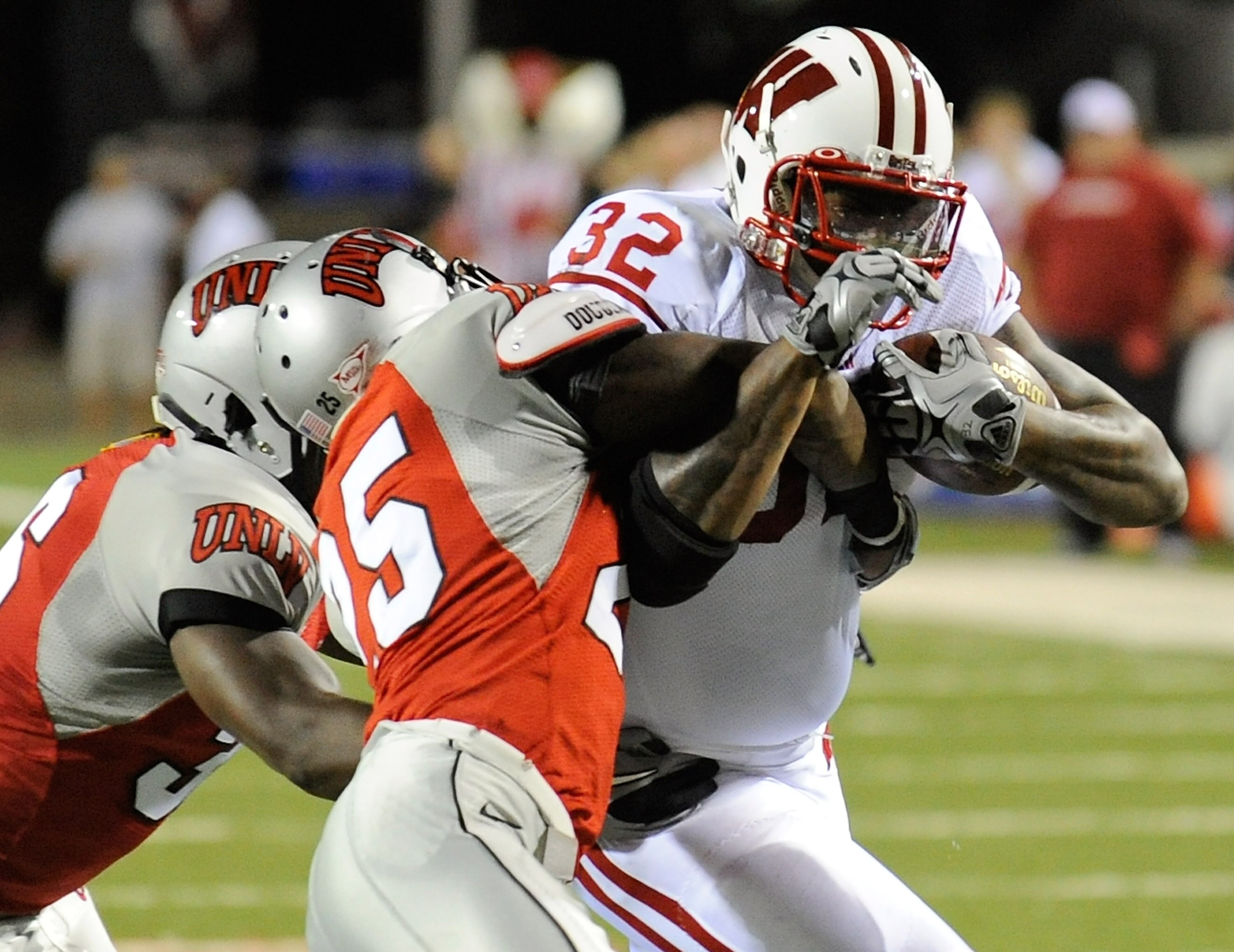 Six Reasons Why Wisconsin's John Clay Will Win the Heisman