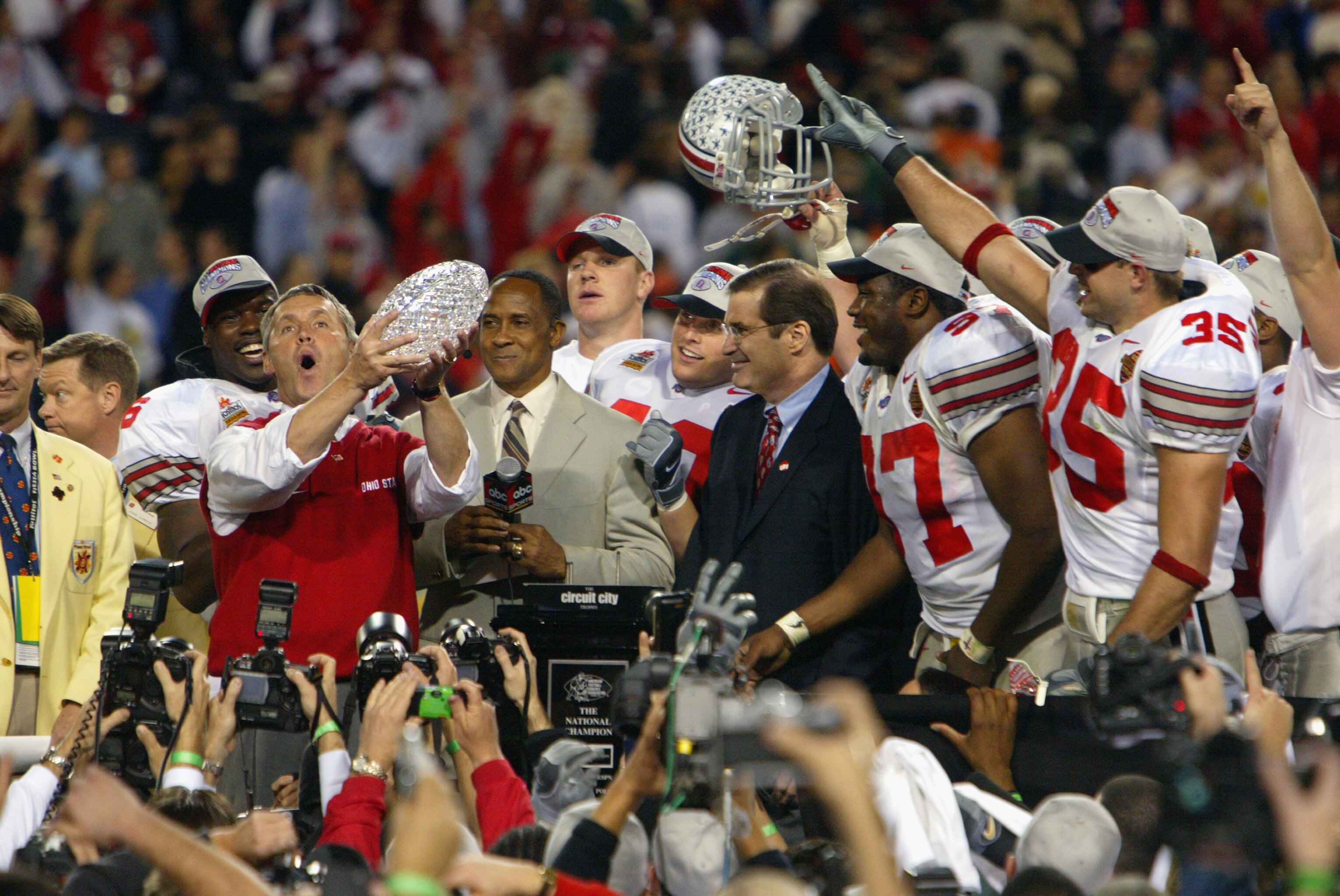 Miami vs. Ohio State: Zoom-In College Football Game of the Week