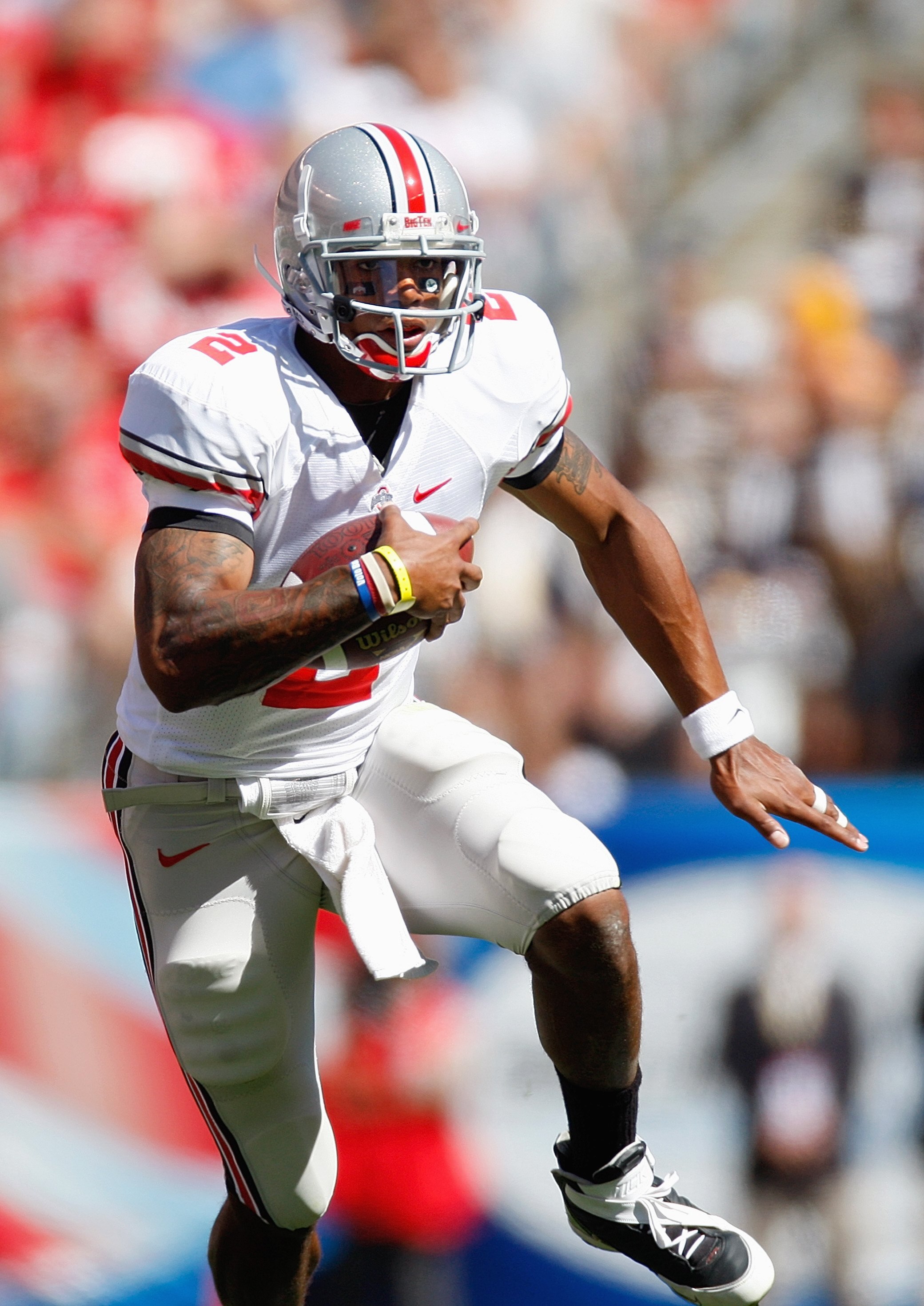 Terrelle Pryor: 10 Reasons He's Not a Heisman Candidate in 2010