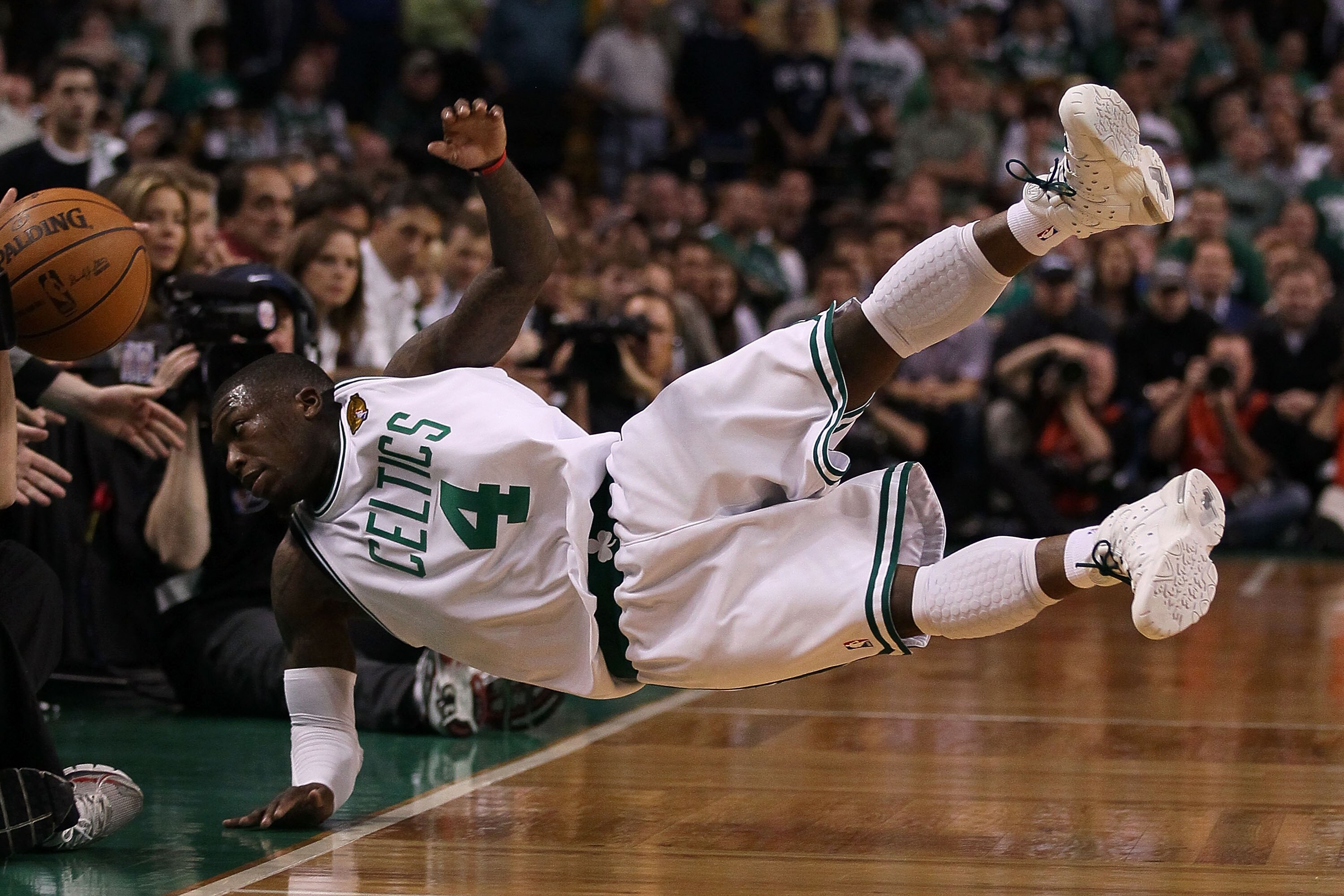 Super Hops: 10 NBA Players We'd Love To See with Spring Loaded Sneakers
