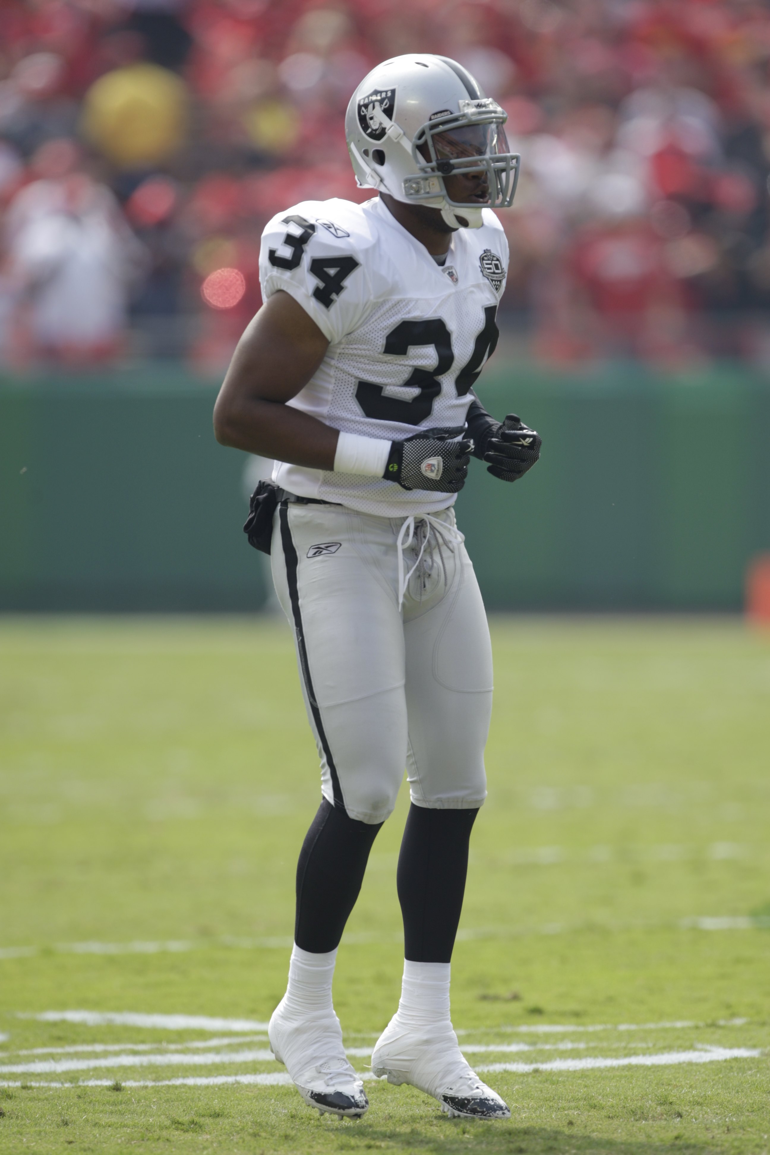 Oakland Raiders: 10 Players Who Are Not Getting It Done For The Silver ...