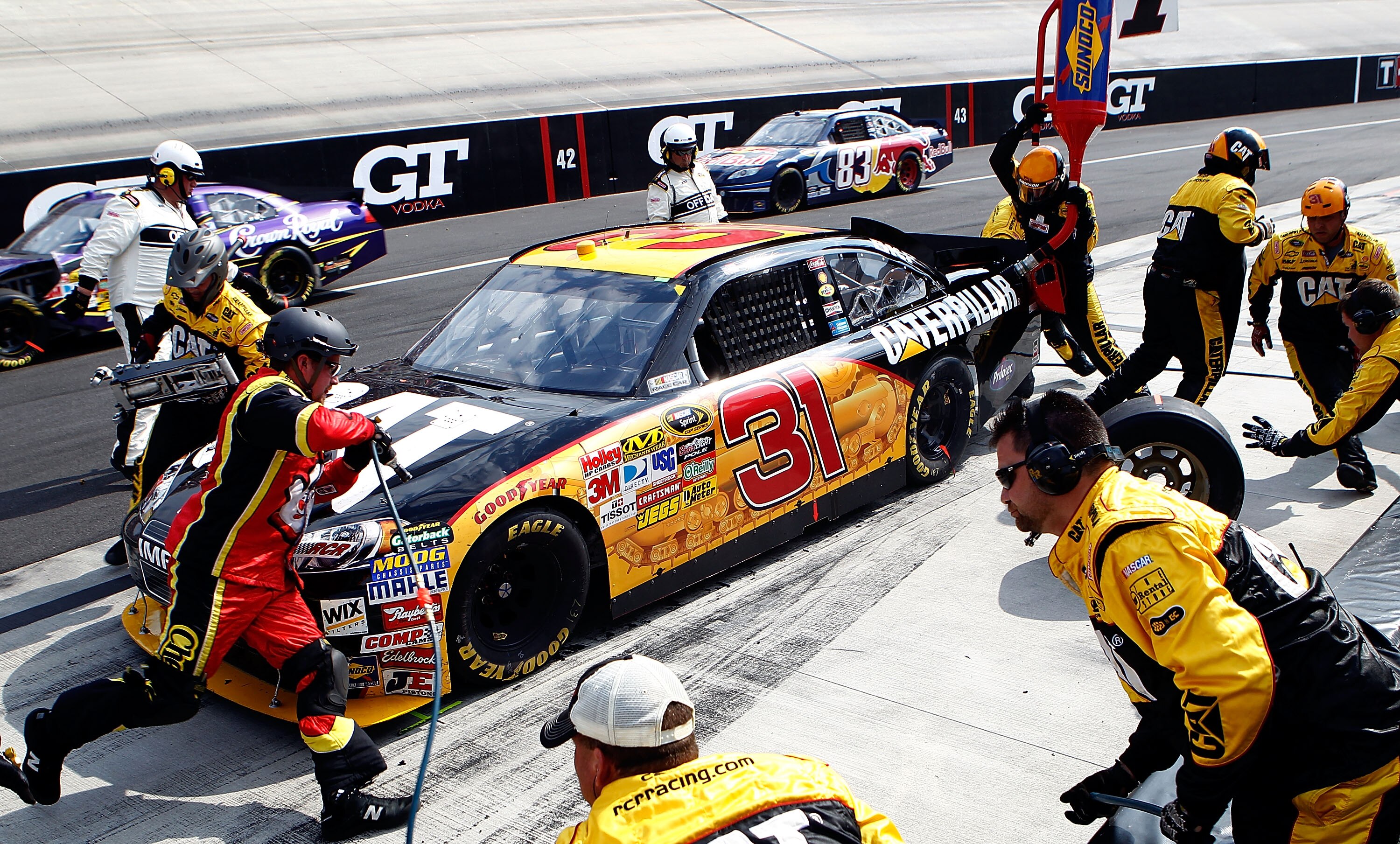 NASCAR Sprint Cup Power Rankings: Chasers Looking For Ruby Slippers In ...