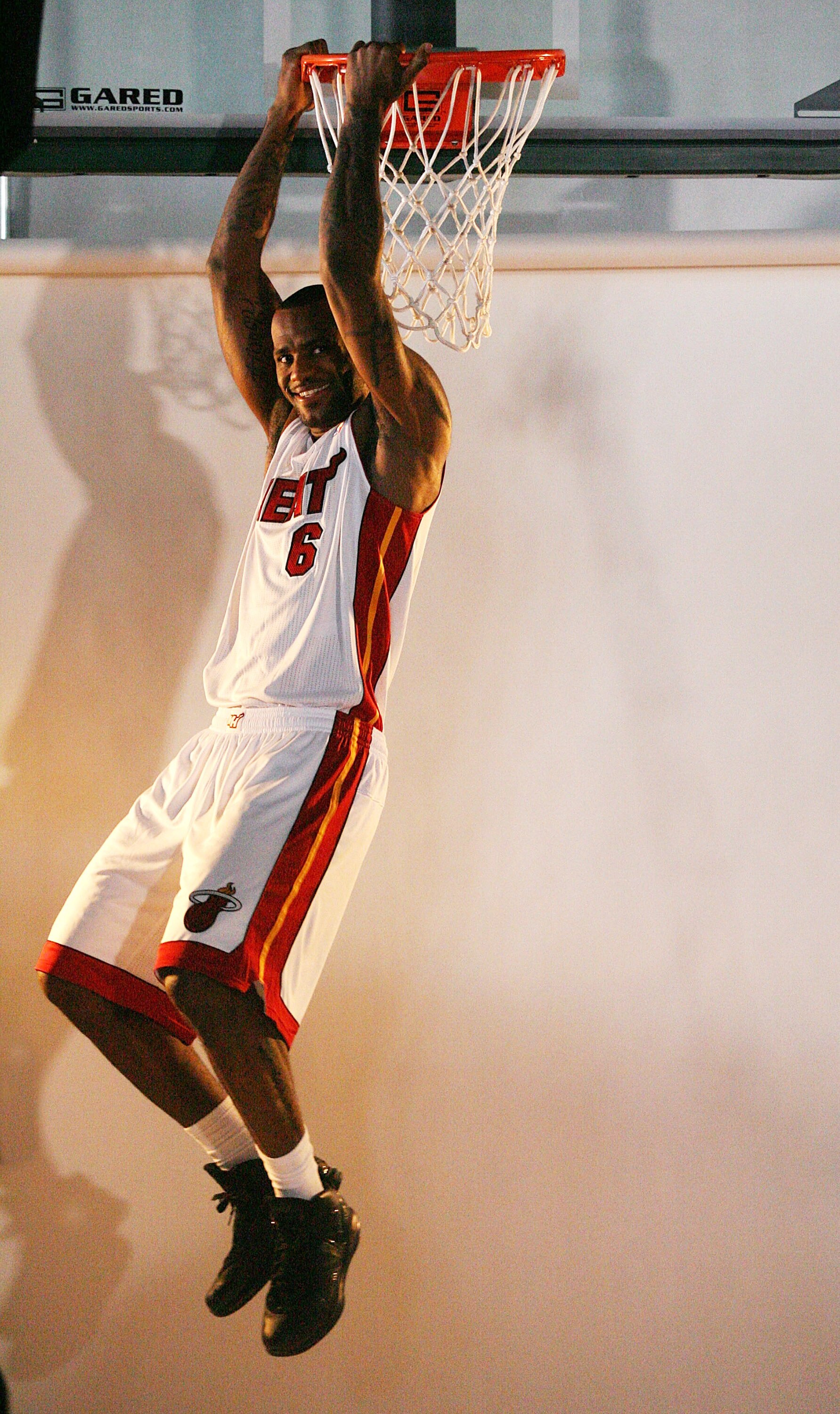 The 10 Greatest Contract Years of All Time