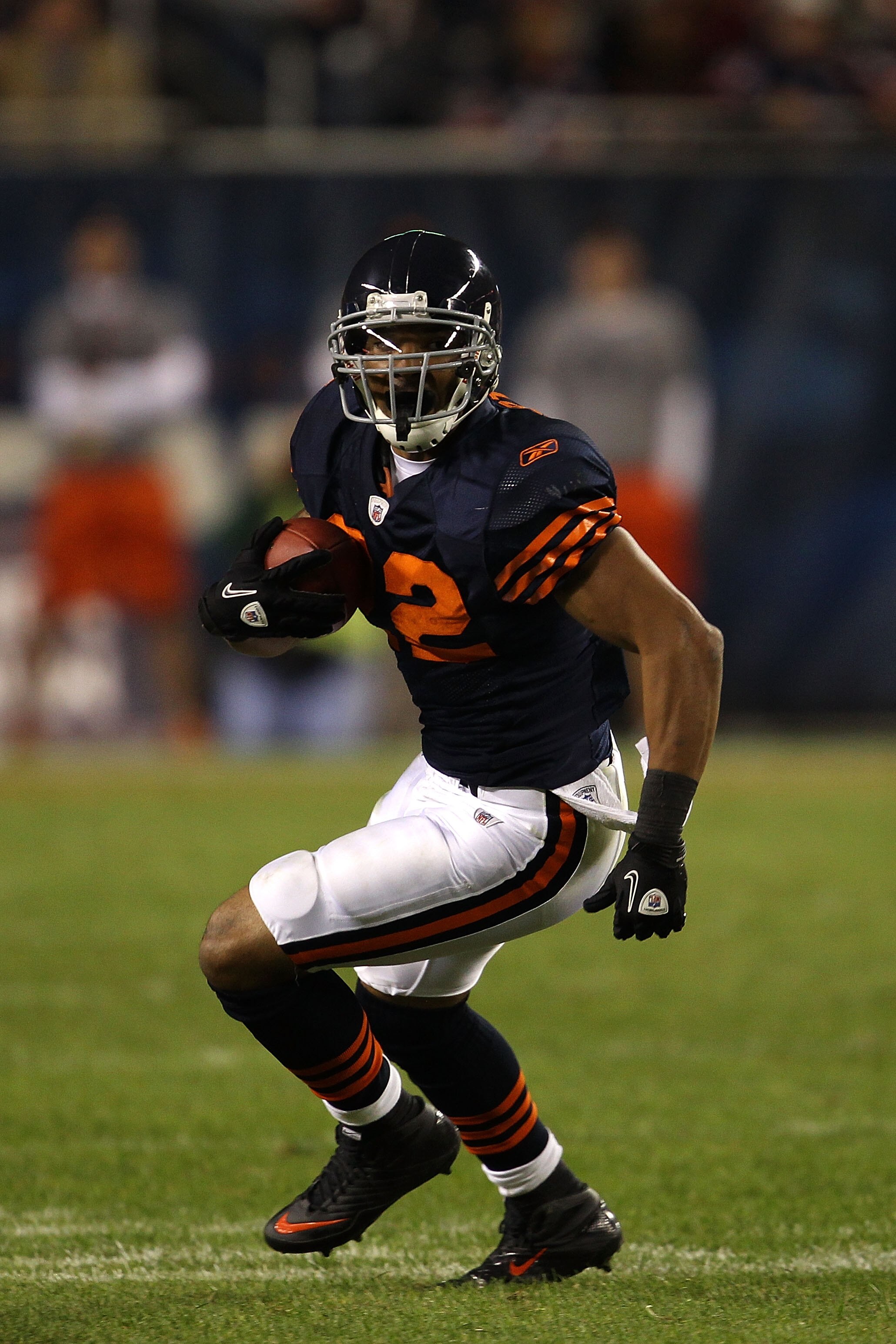 NFL Week 5 Picks: How Does the Randy Moss Trade Impact Week 5?