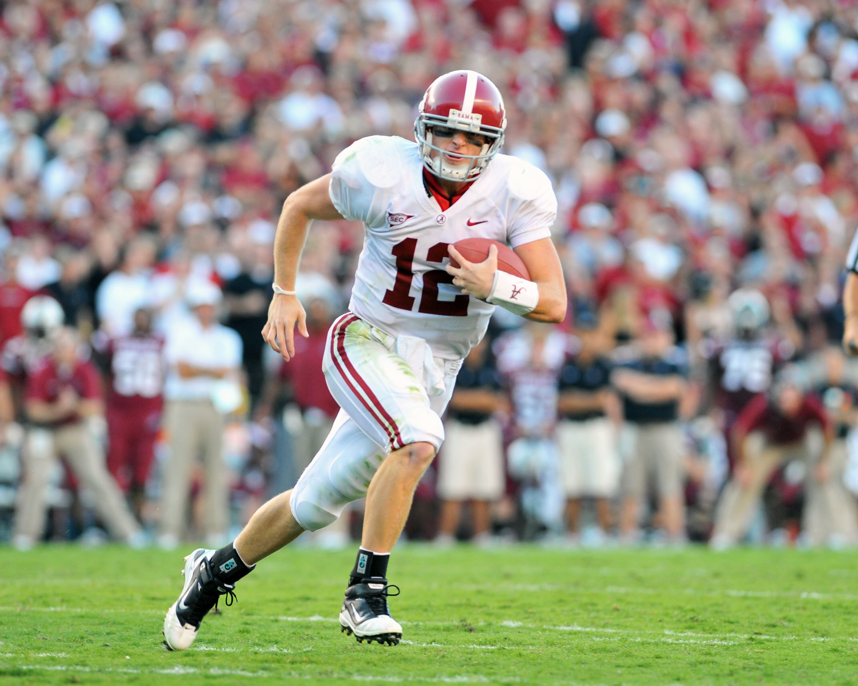Looking Ahead: 5 Things That Must Happen To Put Alabama Back In Title ...