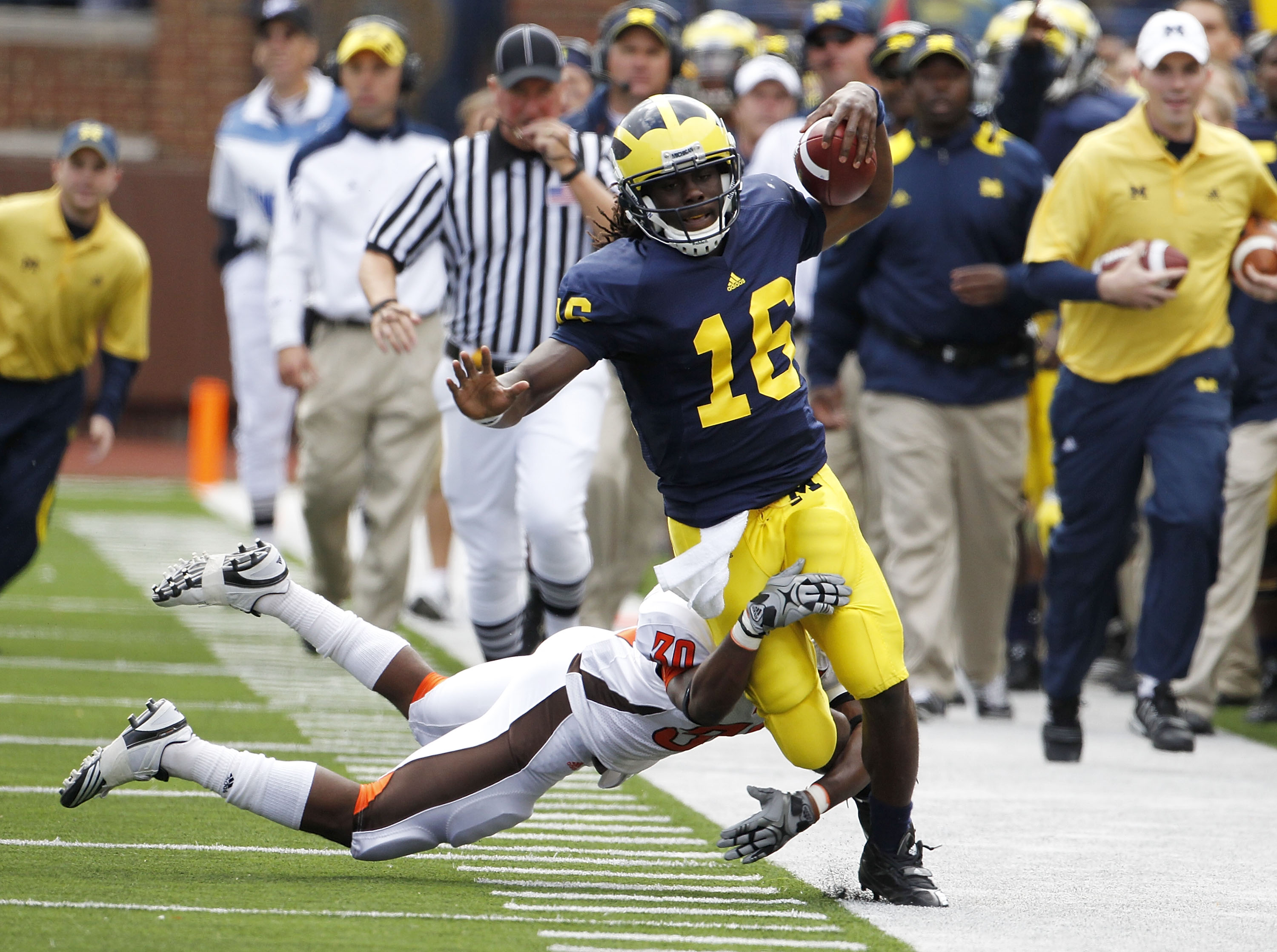 Heisman Race: 5 Dual-Threat Quarterbacks Ready To Make a Run at the ...