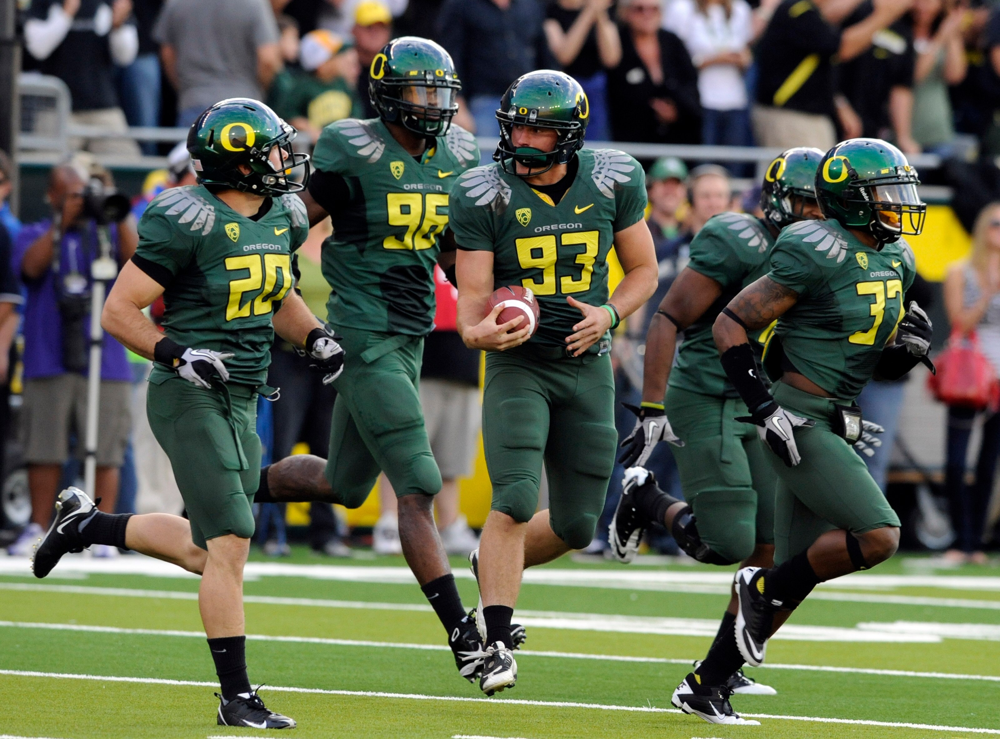BCS Rankings 2010: Breaking Down the Oregon Ducks