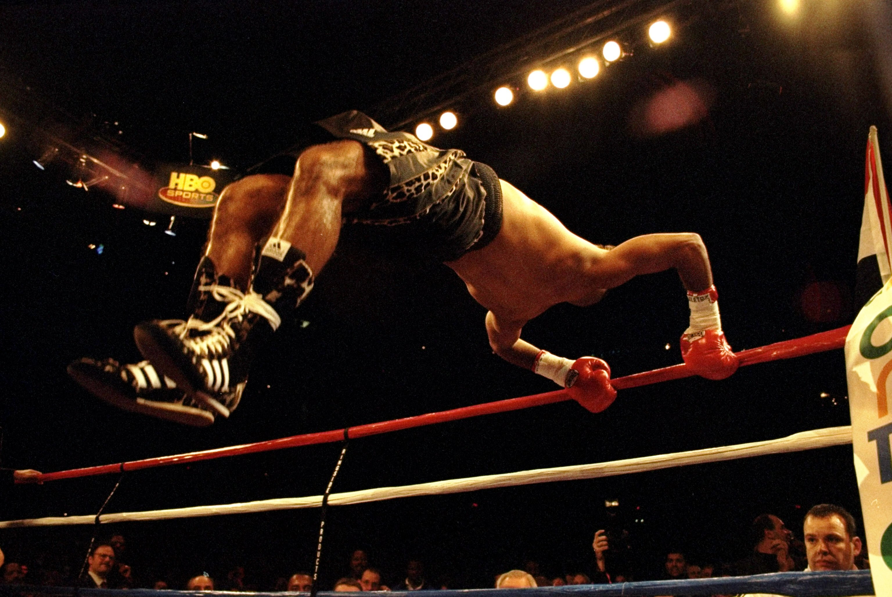 Floyd Mayweather Jr., Mike Tyson and the Top 10 Showmen in Boxing