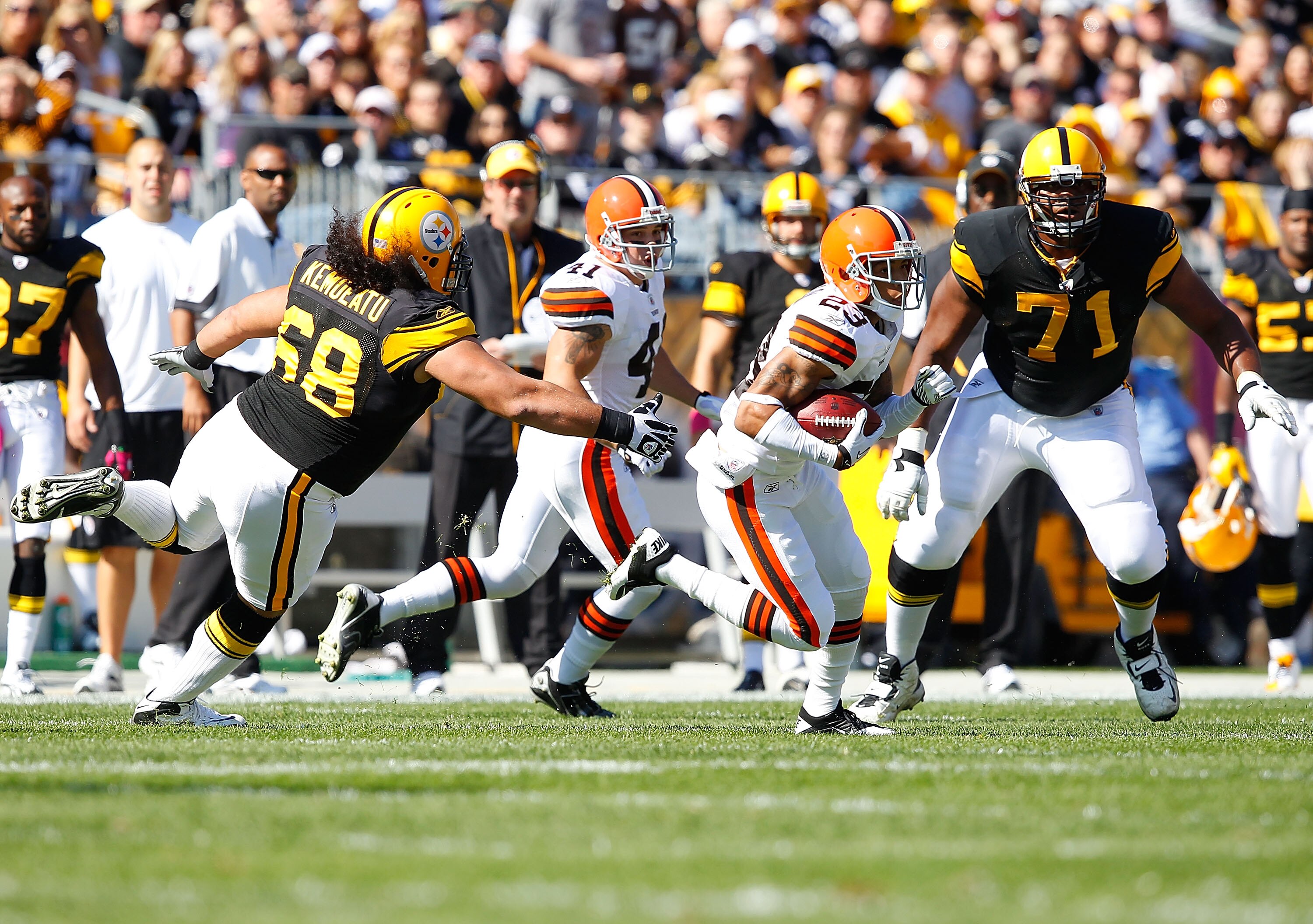 2010 NFL Draft Rookie Report Card: Grading Every First-Round Pick ...