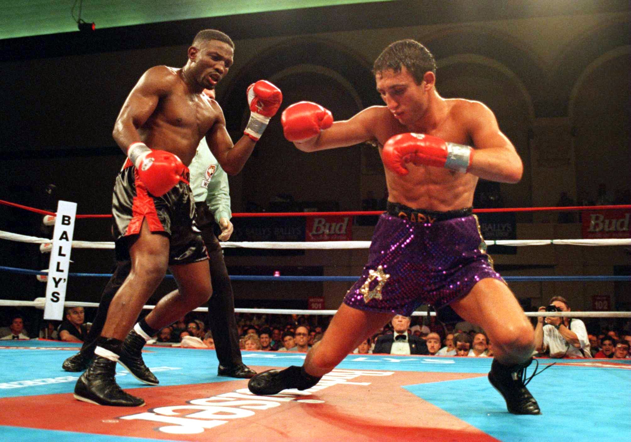 Floyd Mayweather Jr., Mike Tyson and the Top 10 Showmen in Boxing