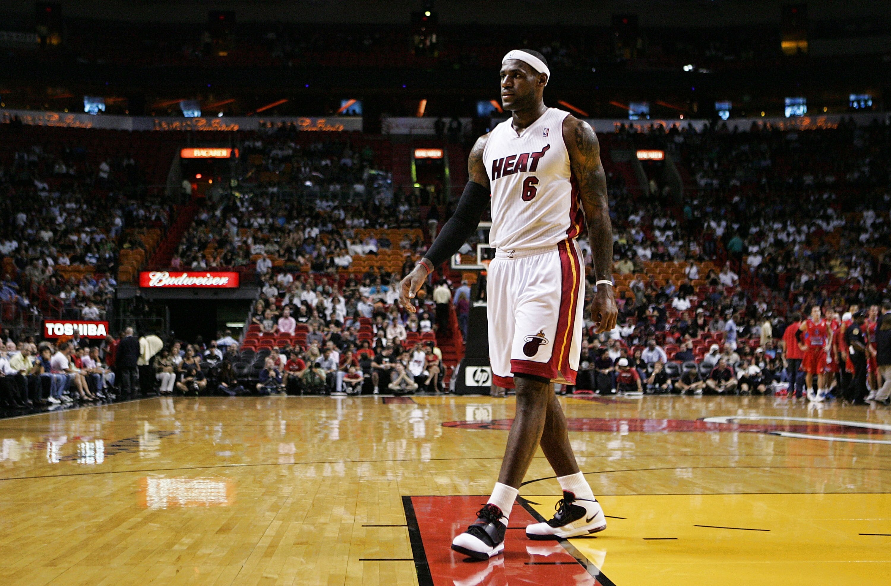LeBron James: Projecting His Stats Over the Miami Heat's First 10 Games