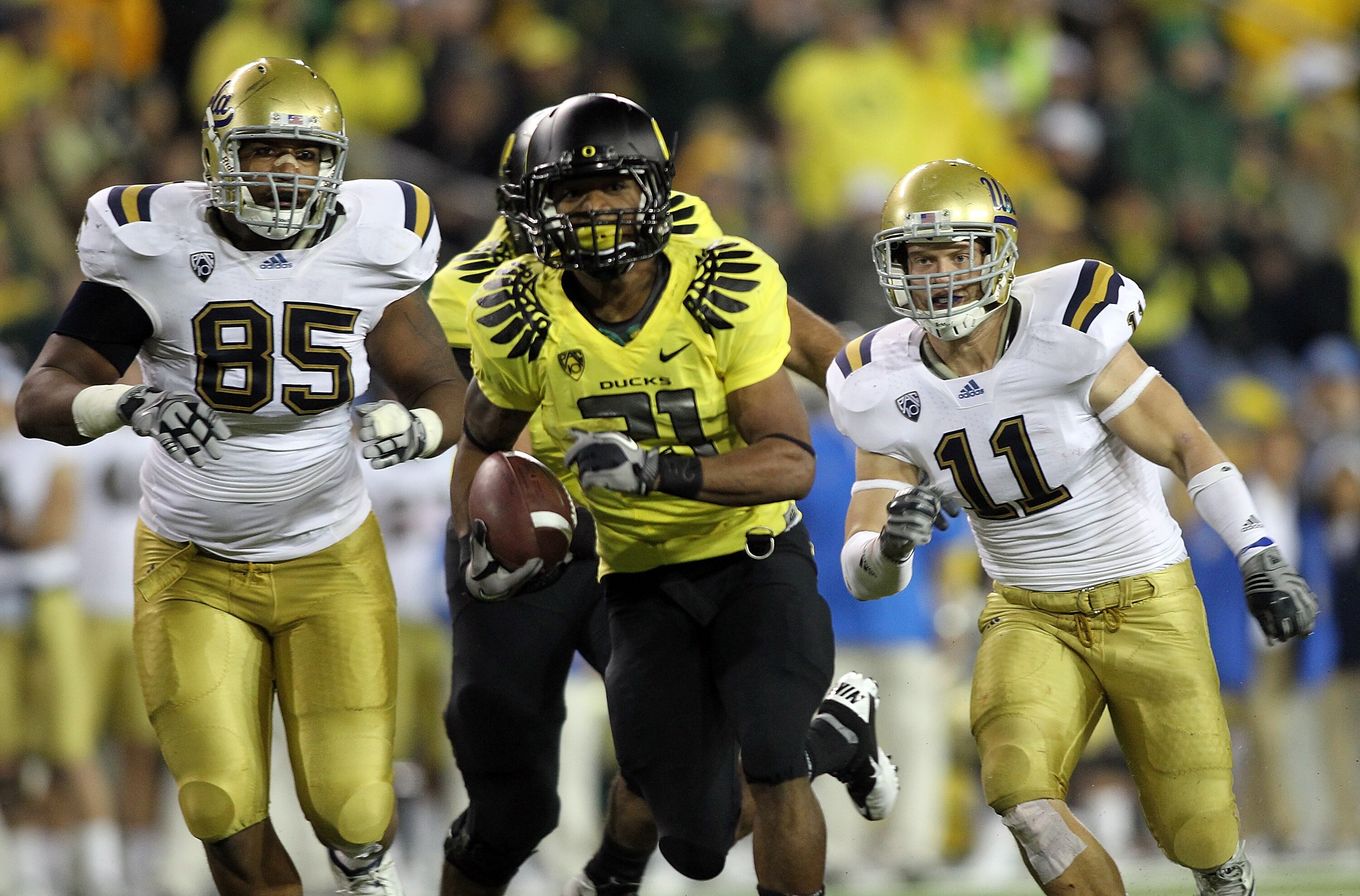 2011 NFL Draft: Best Prospect on Each BCS Team | Bleacher Report ...