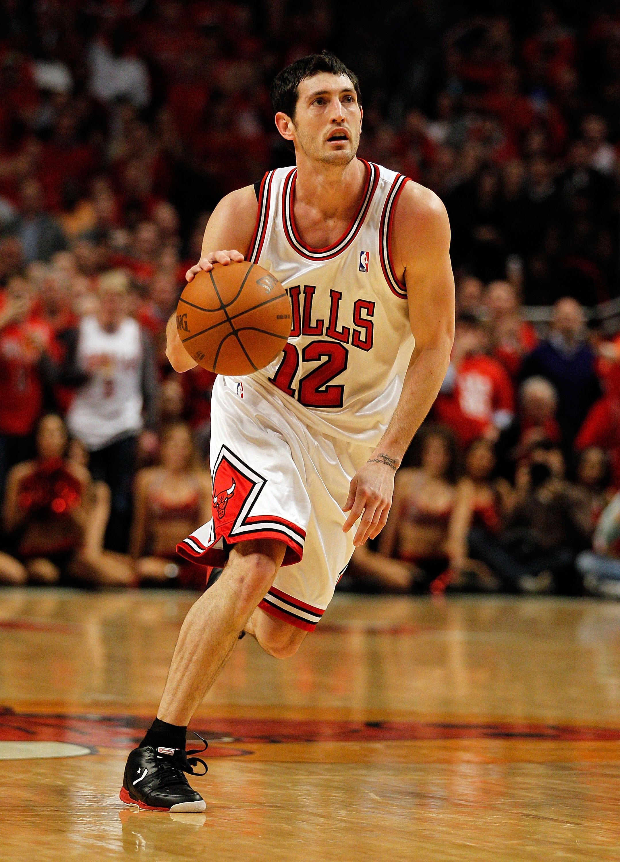 NBA 2010-2011: Standings, Playoffs and Awards Predictions