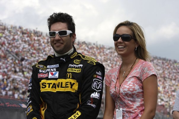 Elliott Sadler's Wife, Amanda Sadler: Inside a Teacher and WAG's Life