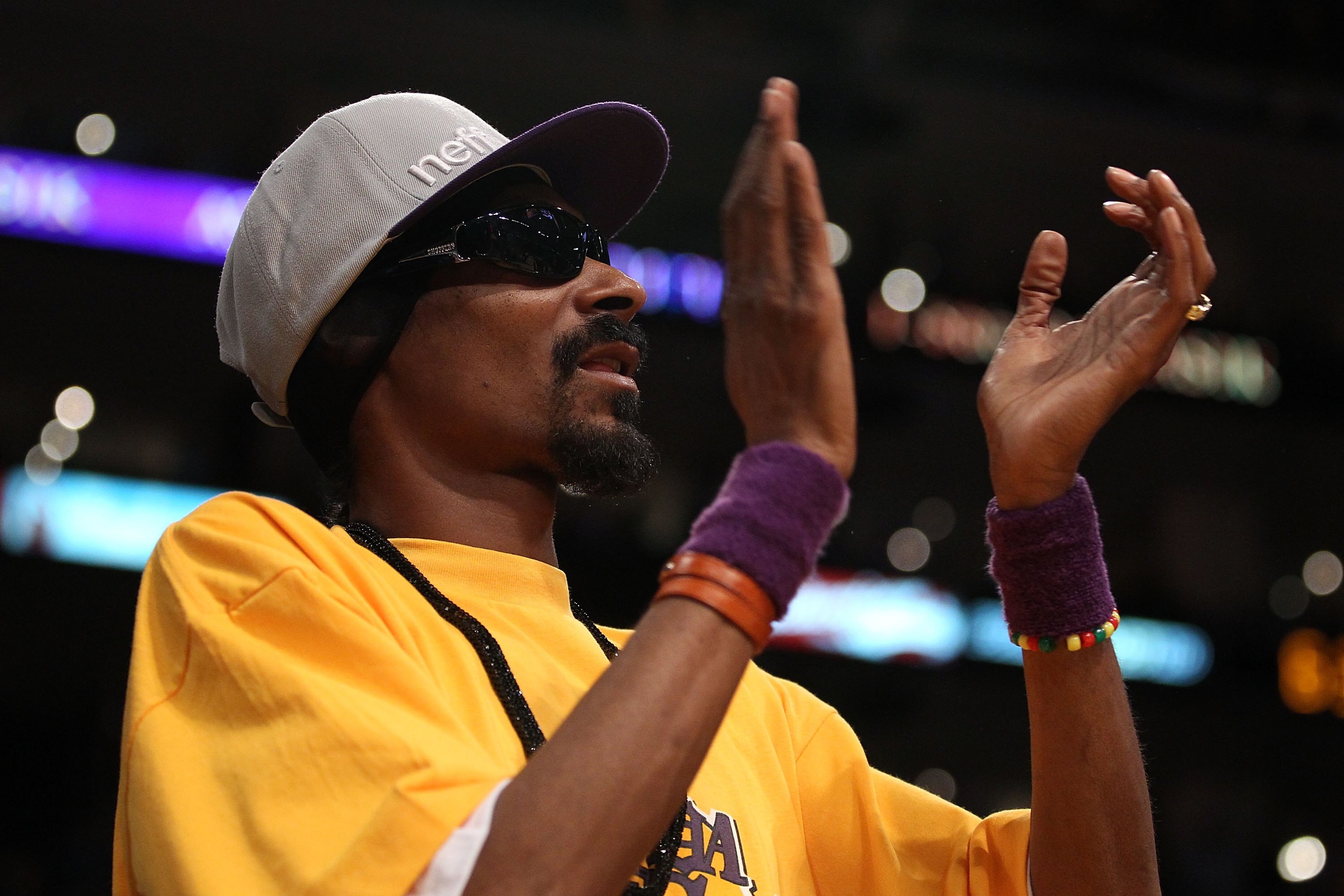 Los Angeles Lakers: Ranking the Stars On Hand for 2010 Opening Night ...