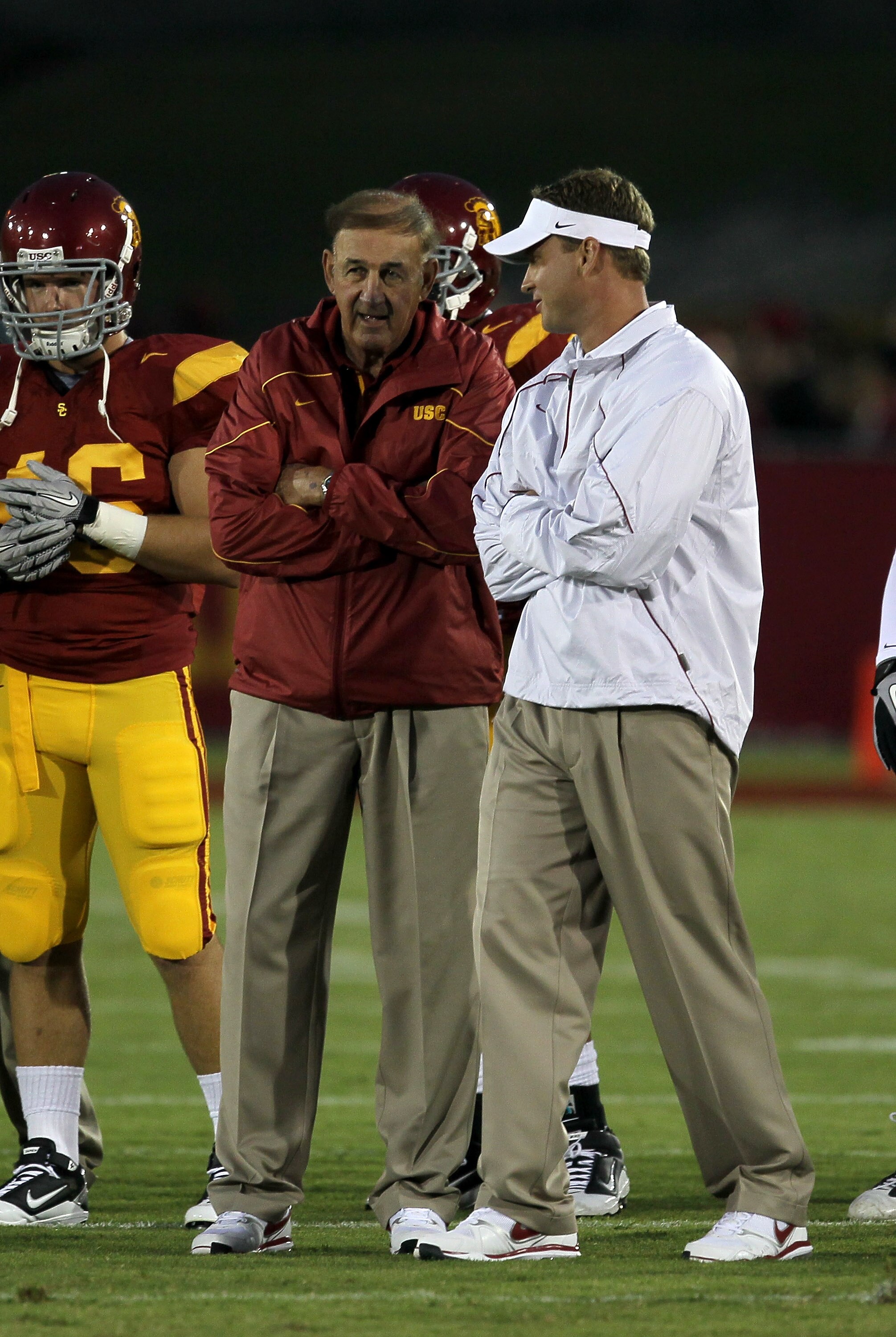 Oregon at USC: College Football Zoom-In Game of the Week