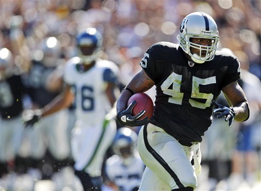 Oakland Raiders Win Two In a Row: New Guys and Old Are Chipping In ...