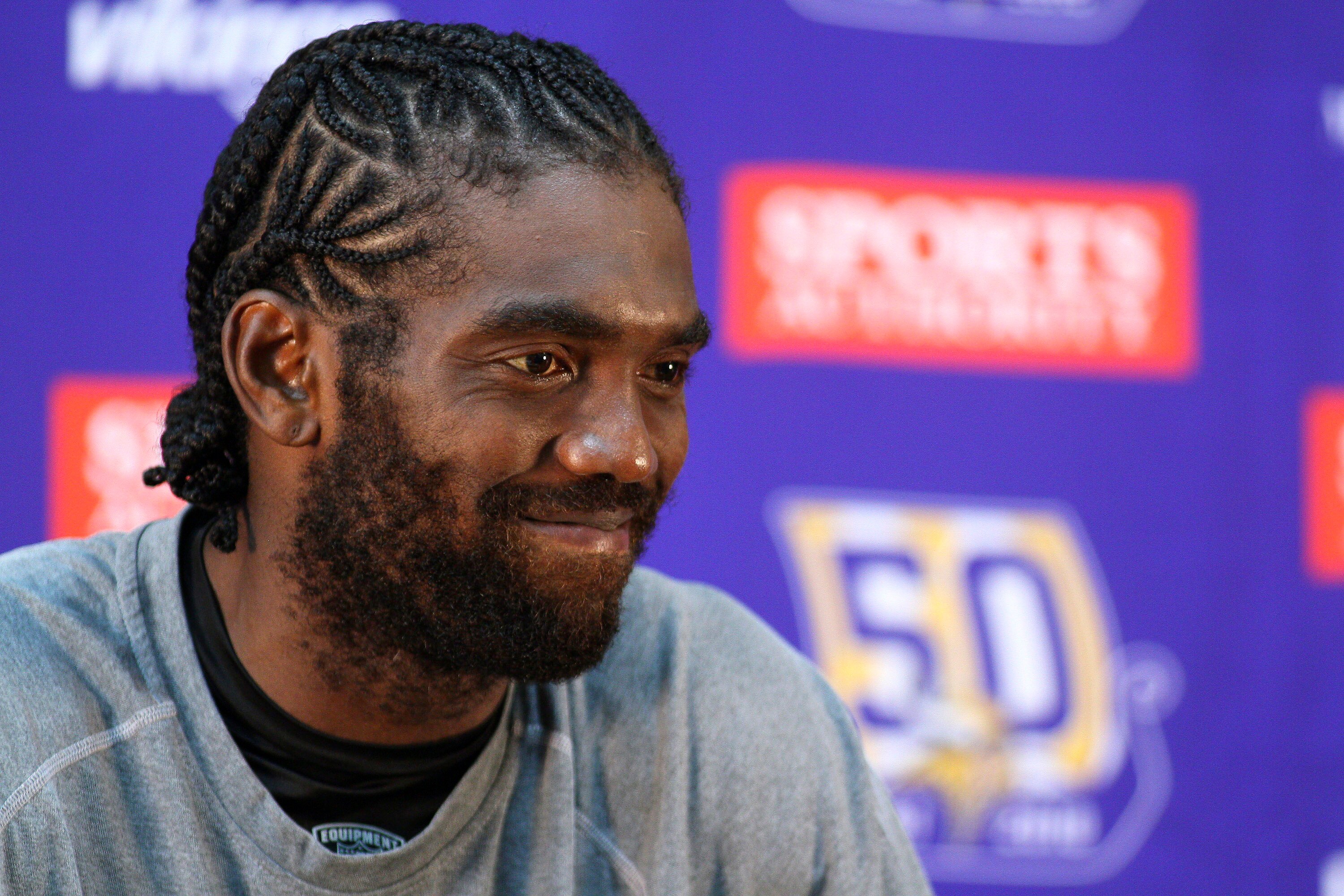 Randy Moss: Can He Help Tennessee Titans Become Playoff Contender?