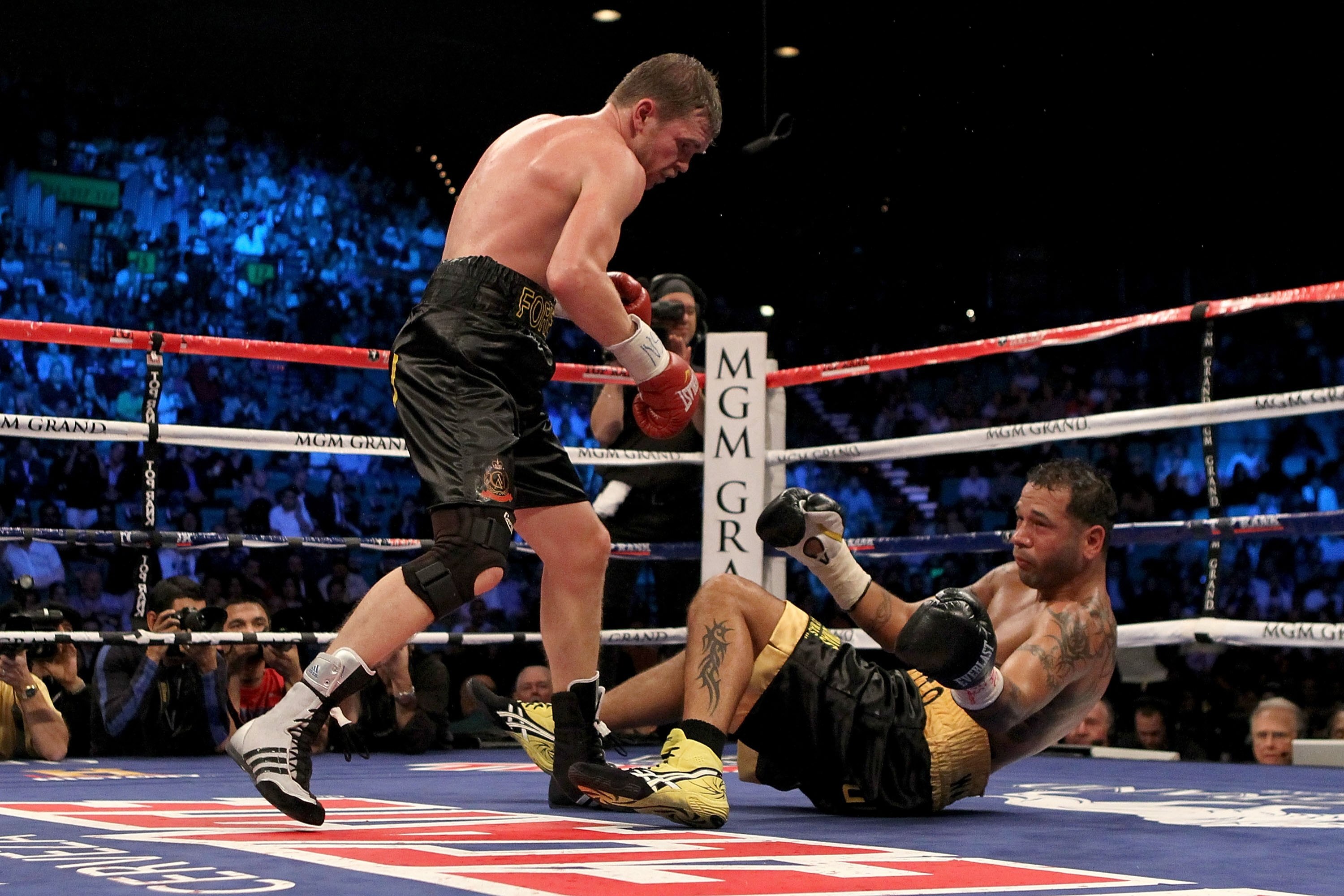 Brandon Rios In For Kelly Pavlik: 10 Fighters Who’d Be Better ...