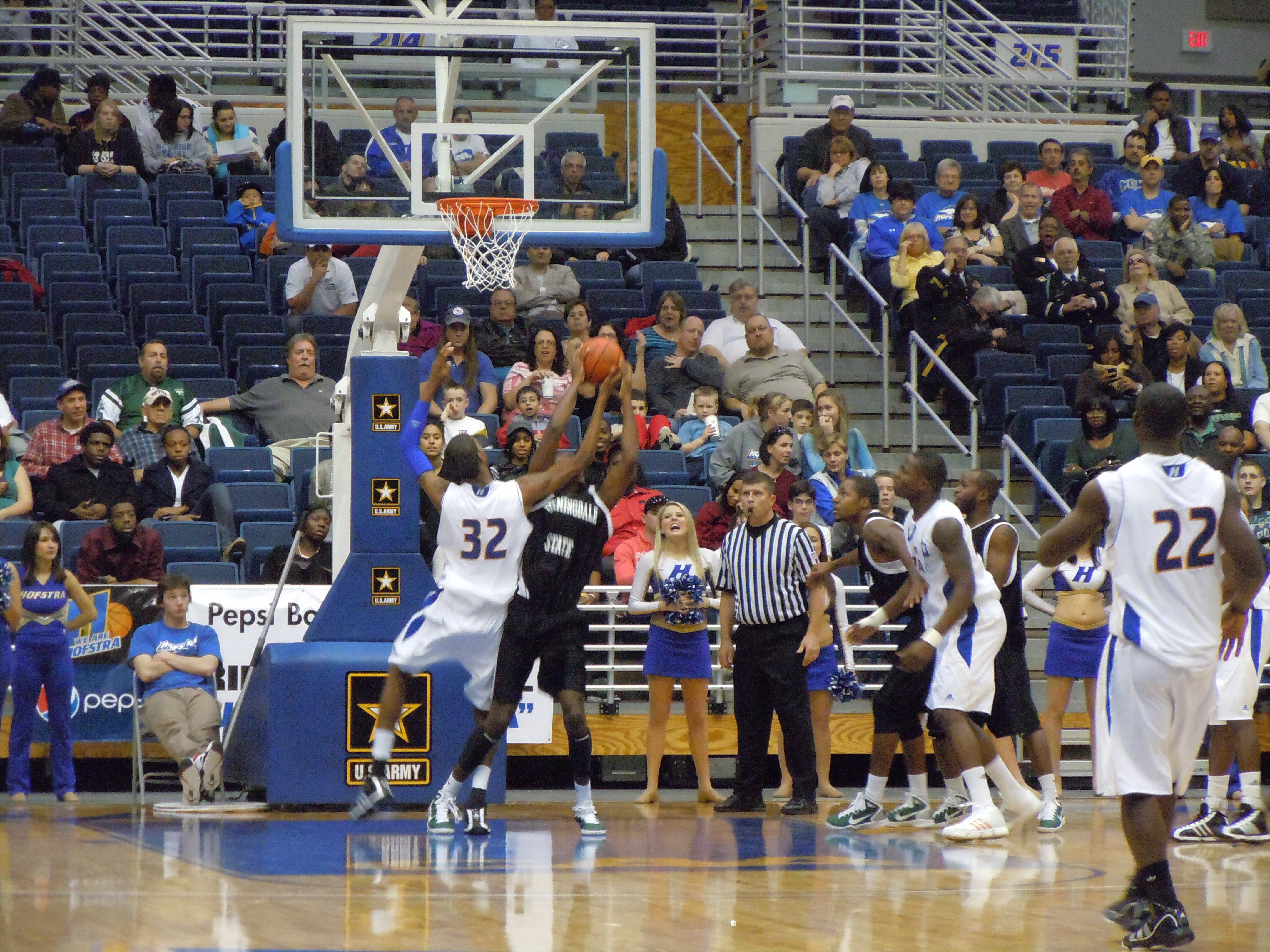 Hofstra Basketball Opens Regular Season with 102-62 Win Over ...