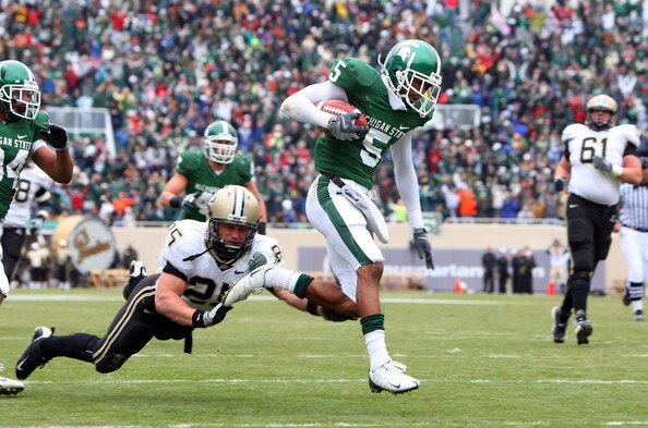 BCS Rankings: The Uniforms of the BCS Top 25