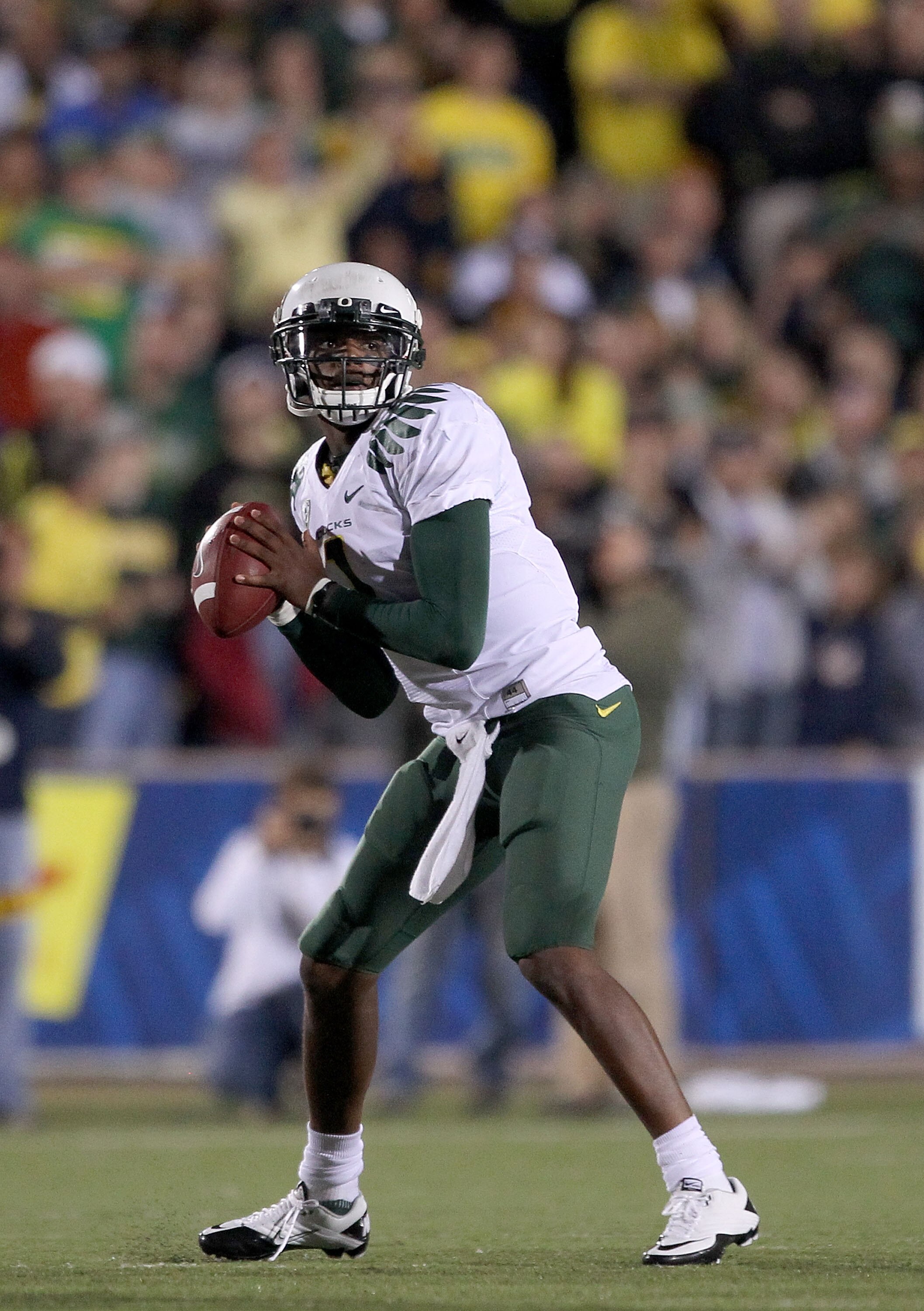 BCS Rankings Week 13: Oregon, Auburn Still on Top | News, Scores ...