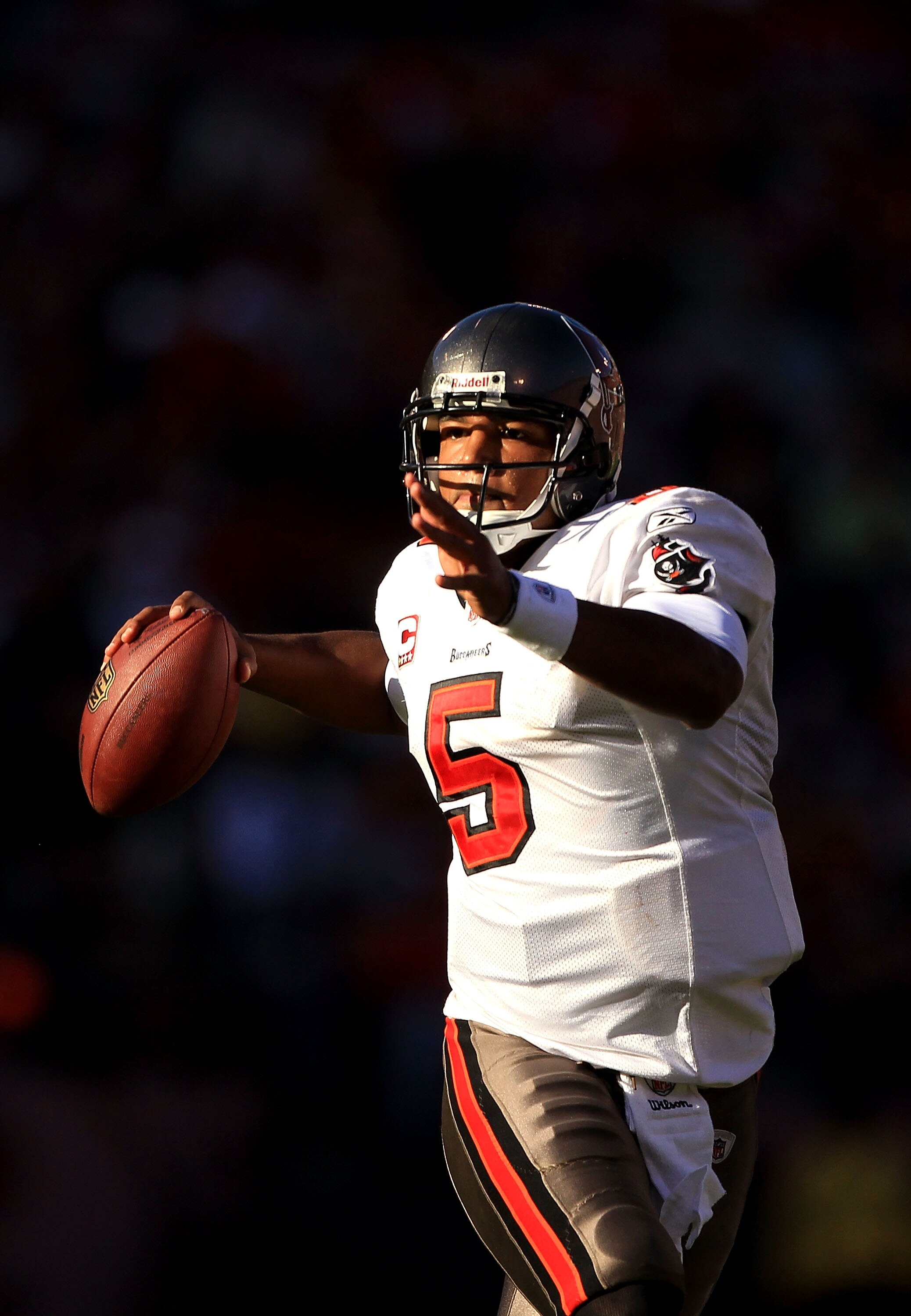 Fantasy Football Week 12: Ranking Michael Vick and the Quarterbacks