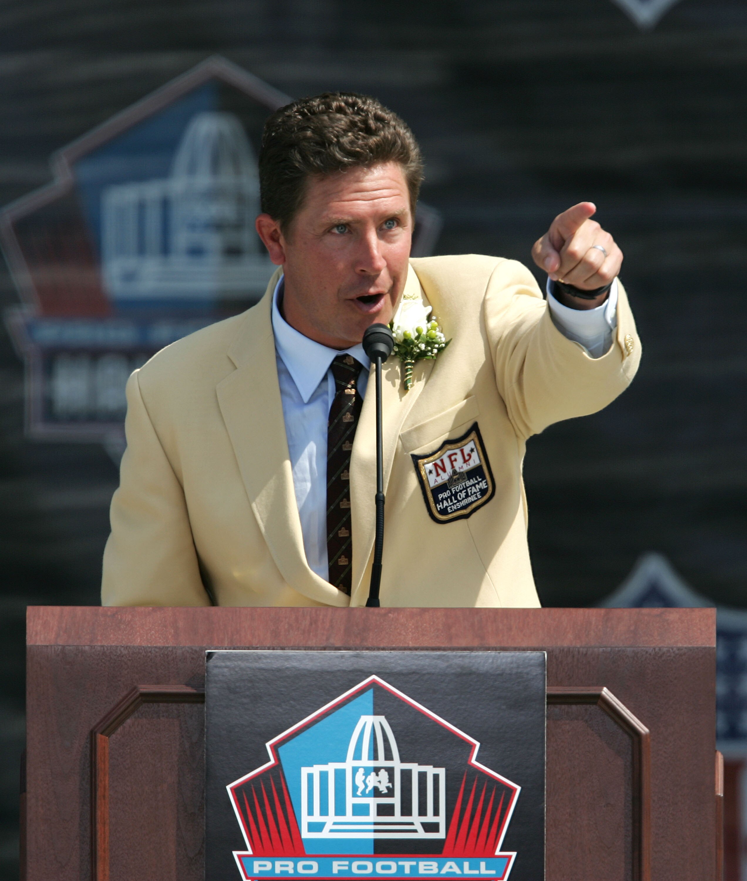 Philip Rivers: 10 Reasons To Believe He Will Break Dan Marino's Yardage ...