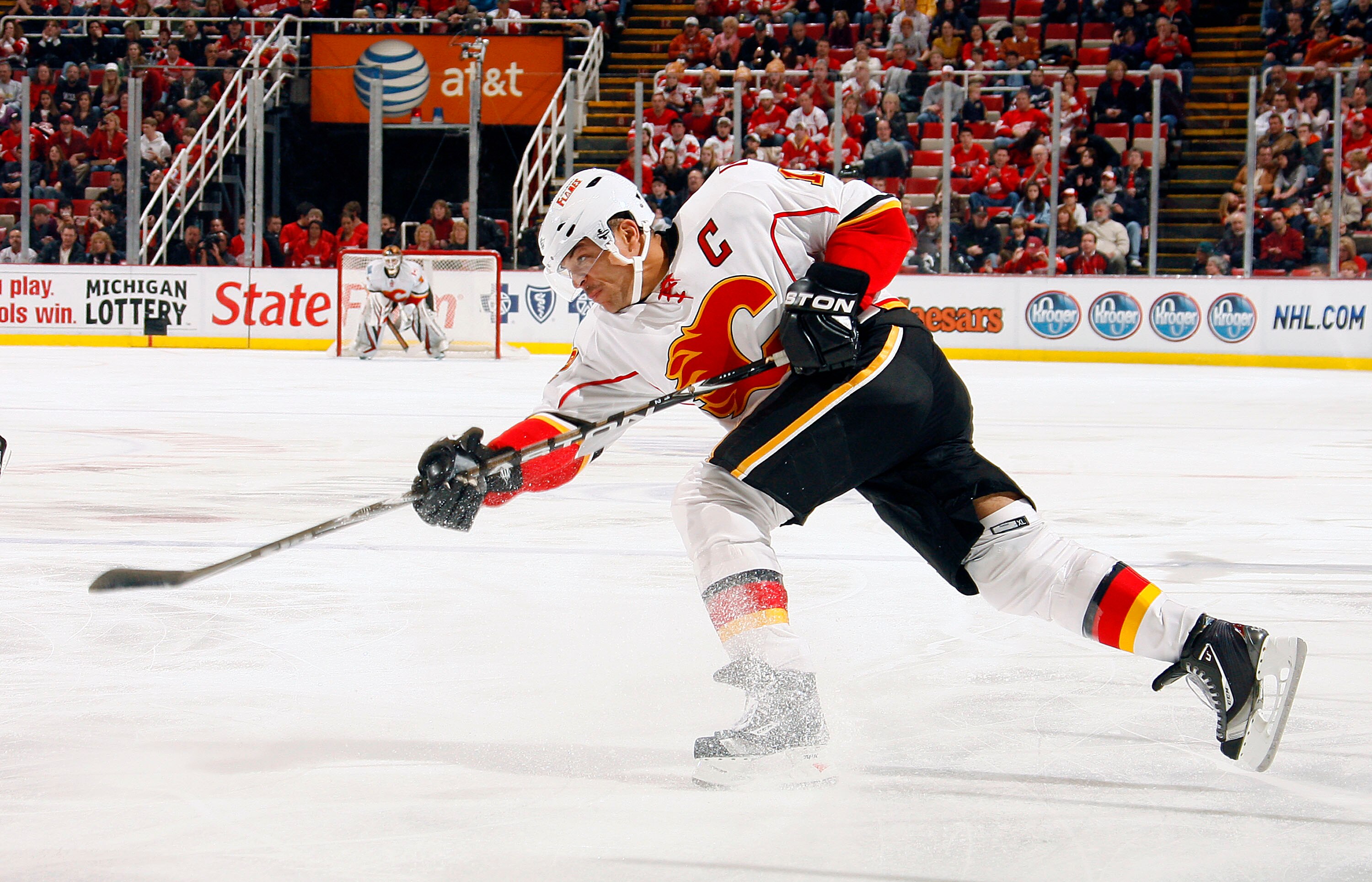 Jarome Iginla, Calgary Flames Scorches the NHL in Week 8's Fantasy Hot ...